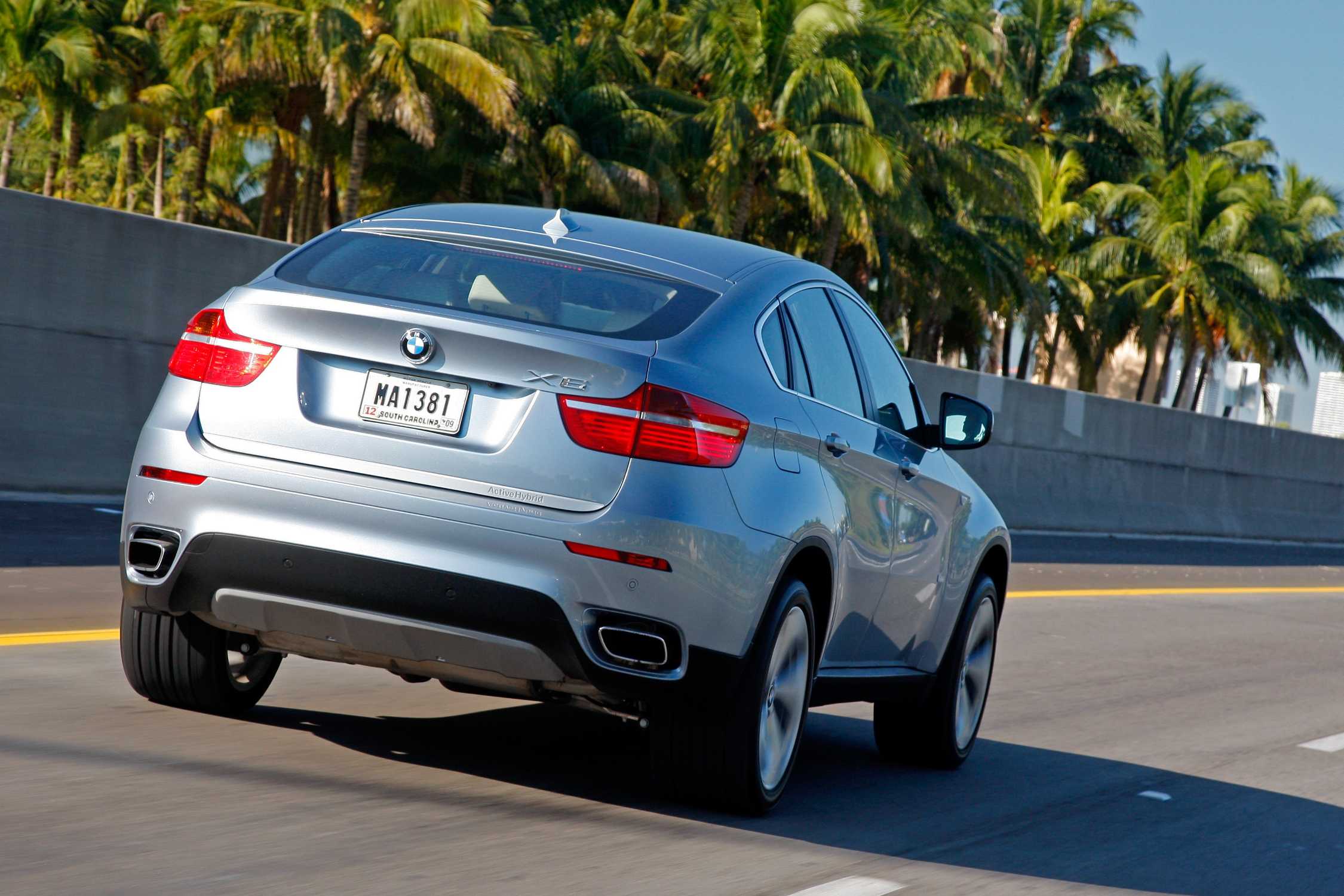 The BMW ActiveHybrid X6 (11/2009)