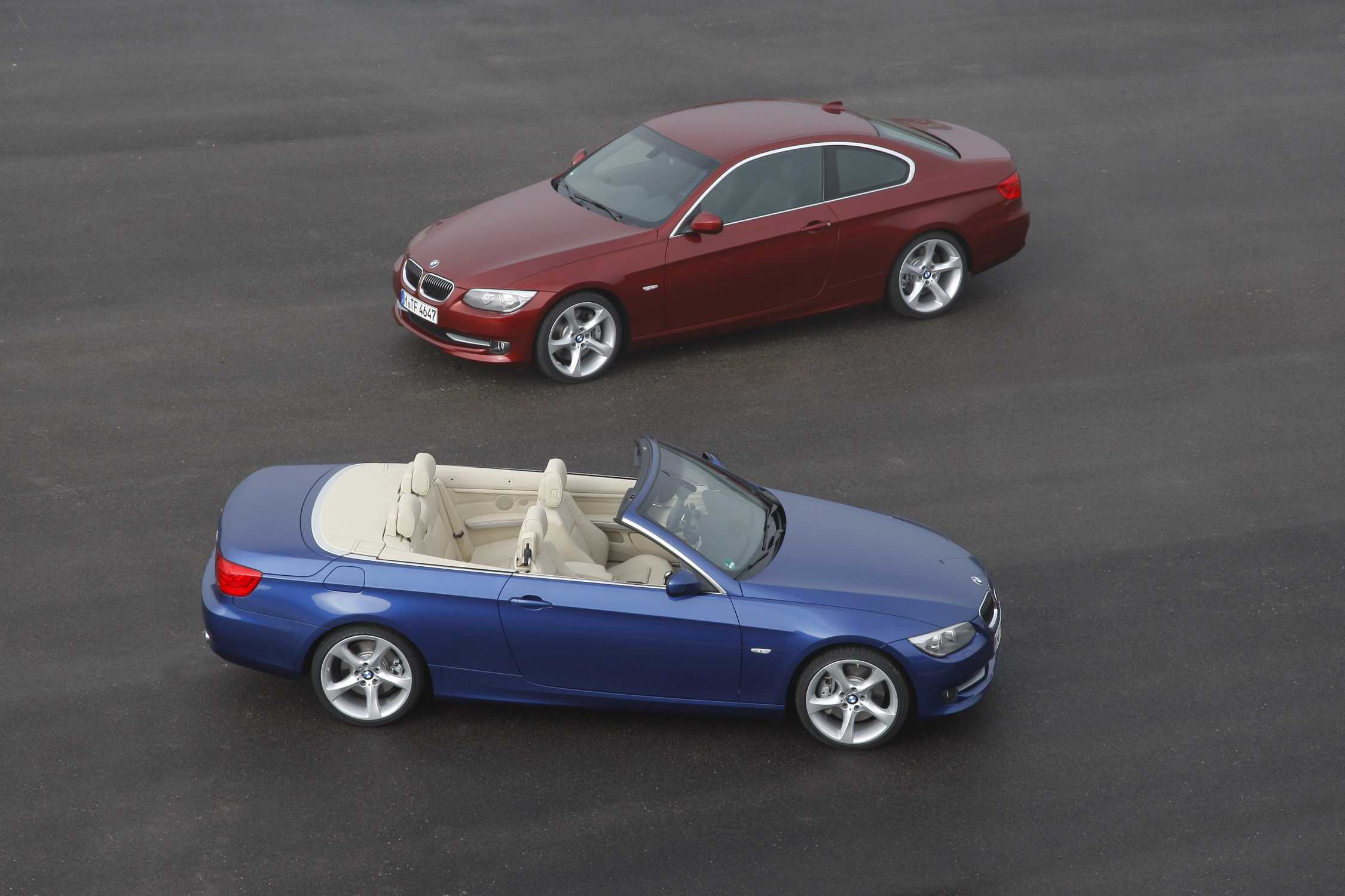 The new BMW 3 Series Coupé and Convertible (03/2010)