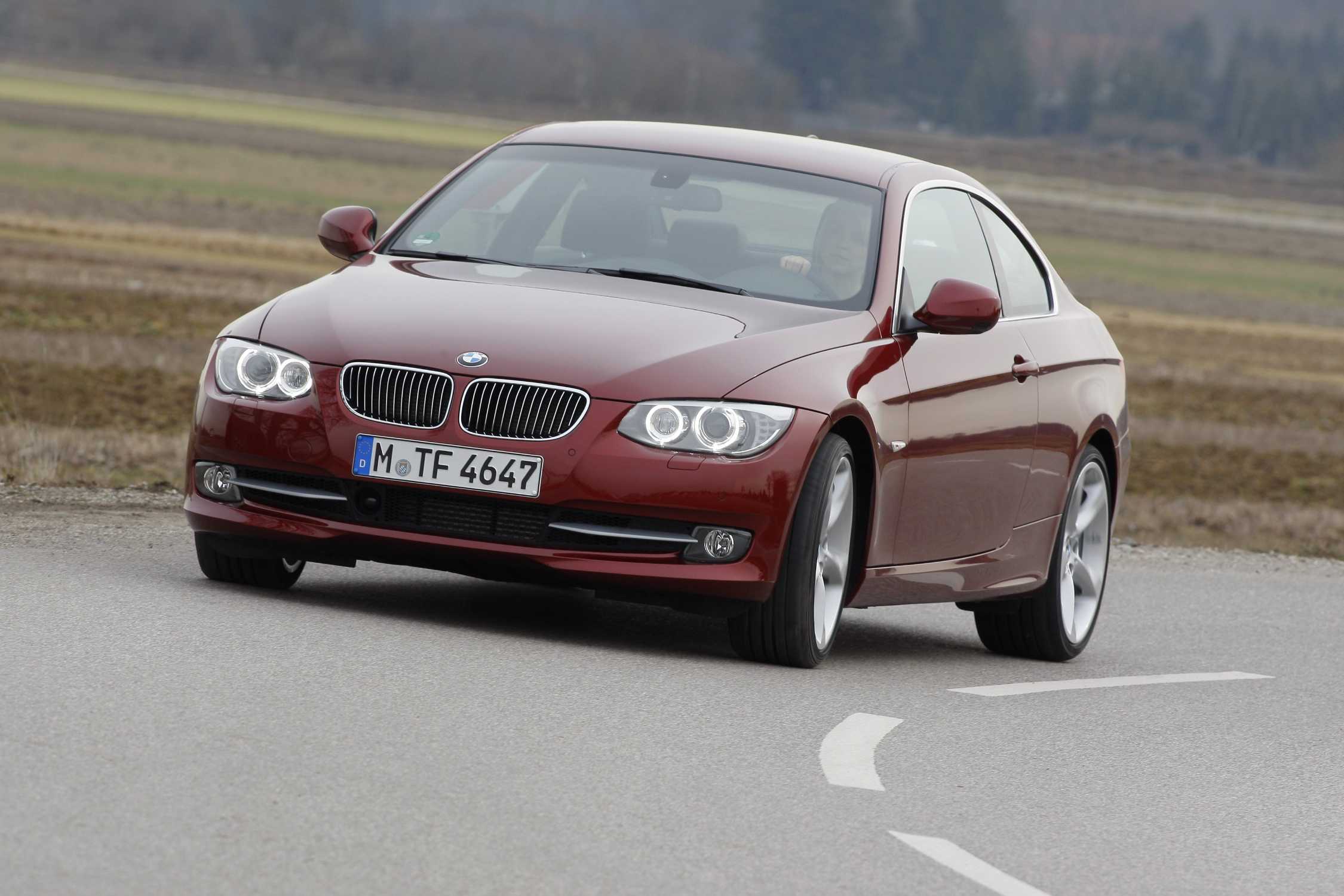 The new BMW 3 Series Coupe (03/2010)