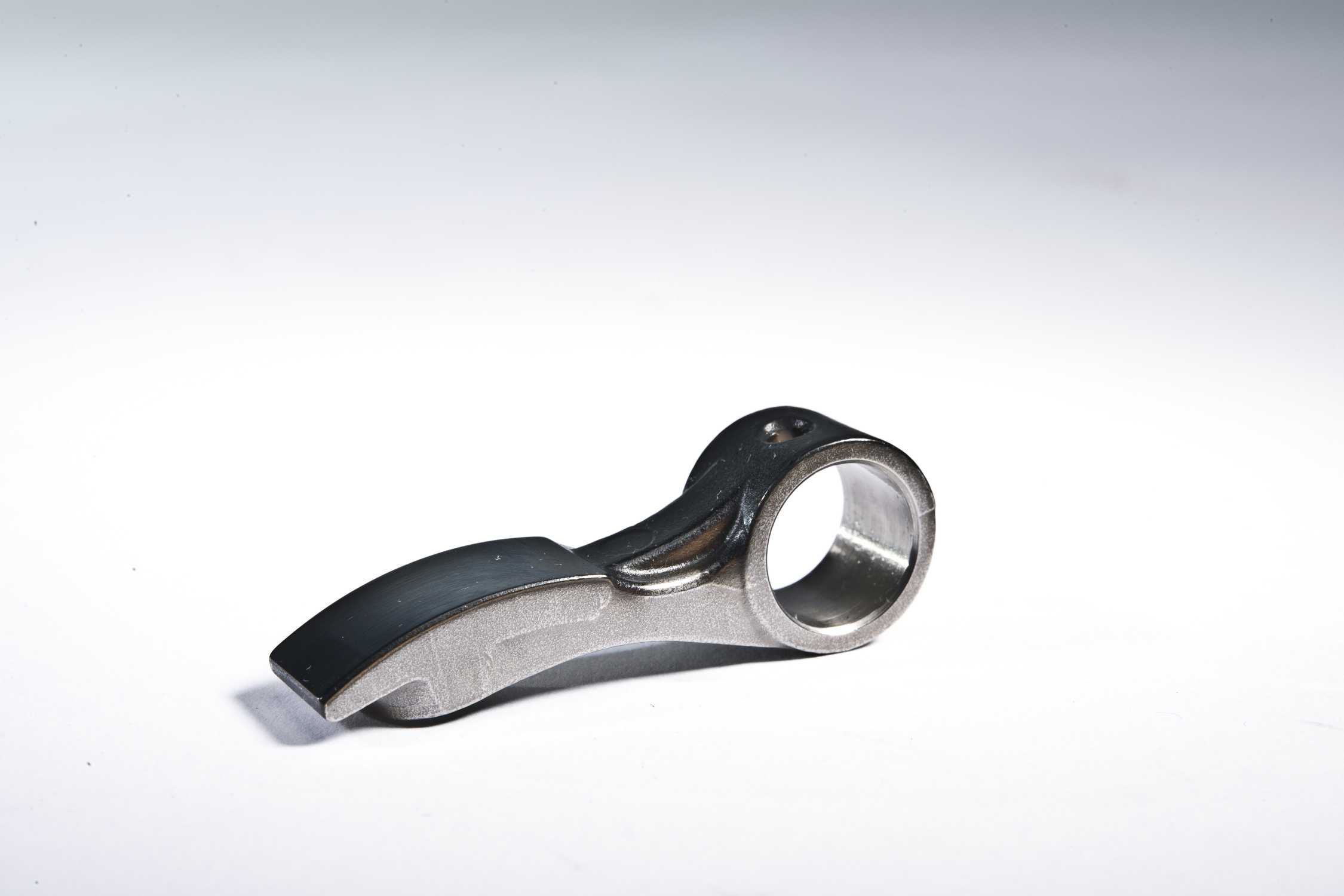 Nuda finger follower