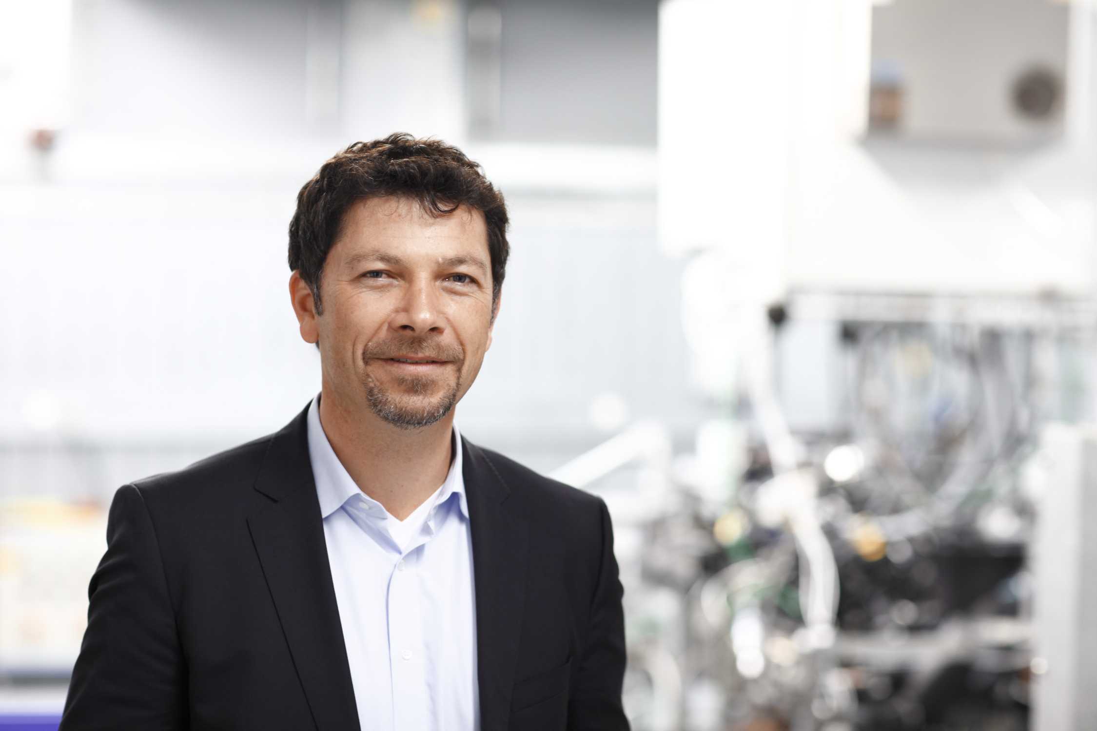 Dr. Christian Schmidt, Manager Efficient Dynamics Powertrain Research ...