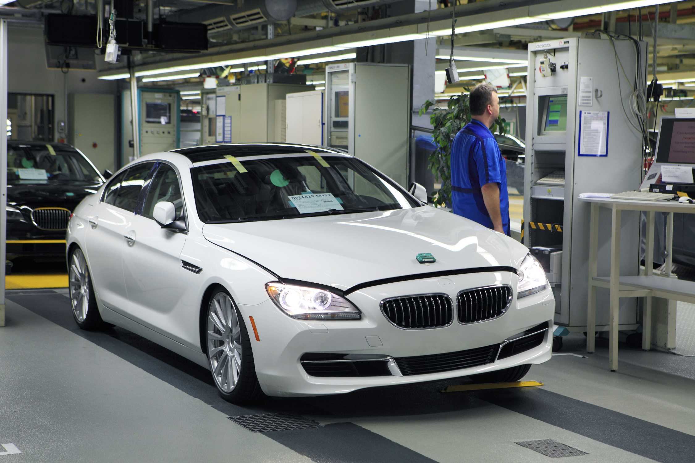 BMW Plant Dingolfing, Assembly BMW 6 Series Gran Coupe, Finish (03/12)
