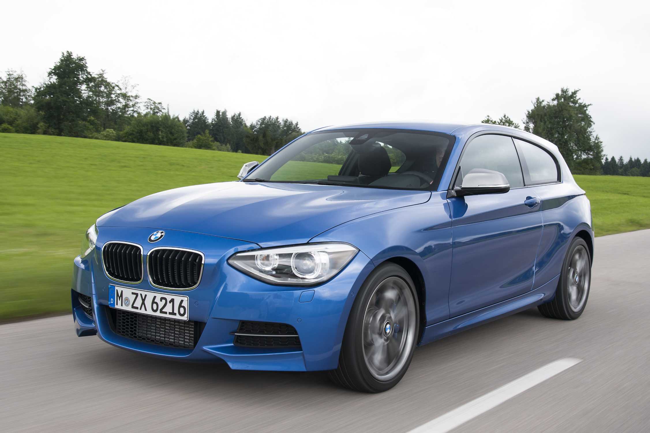 BMW M135i three-door hatch, On-location (07/2012)