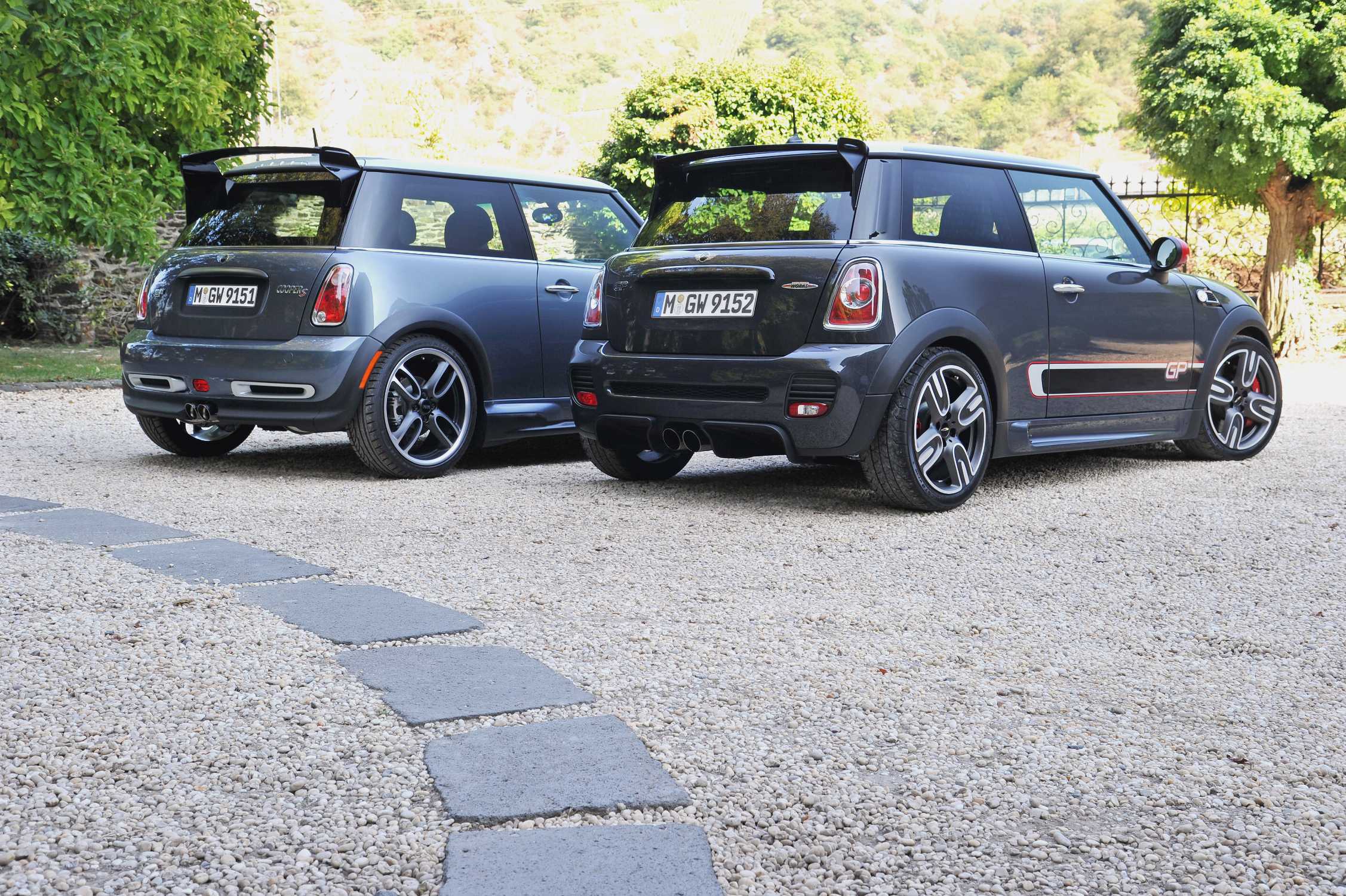 MINI John Cooper Works GP und MINI Cooper S mit John Cooper Works GP ...