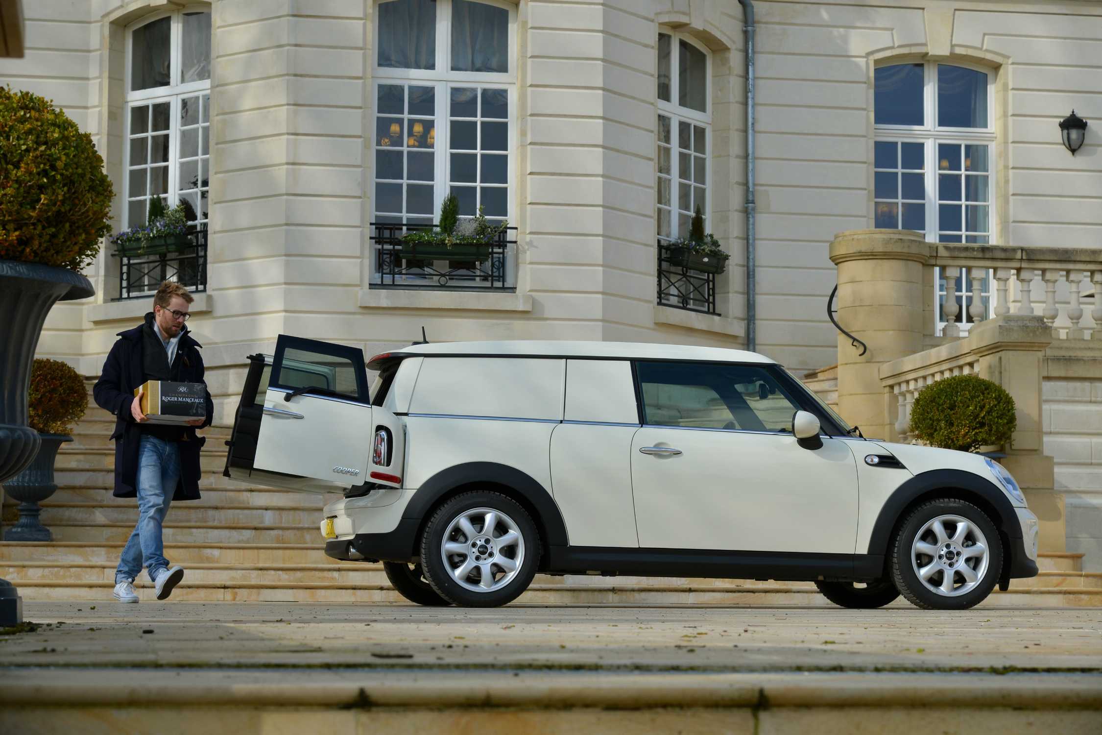 The MINI Clubvan. (03/2013)