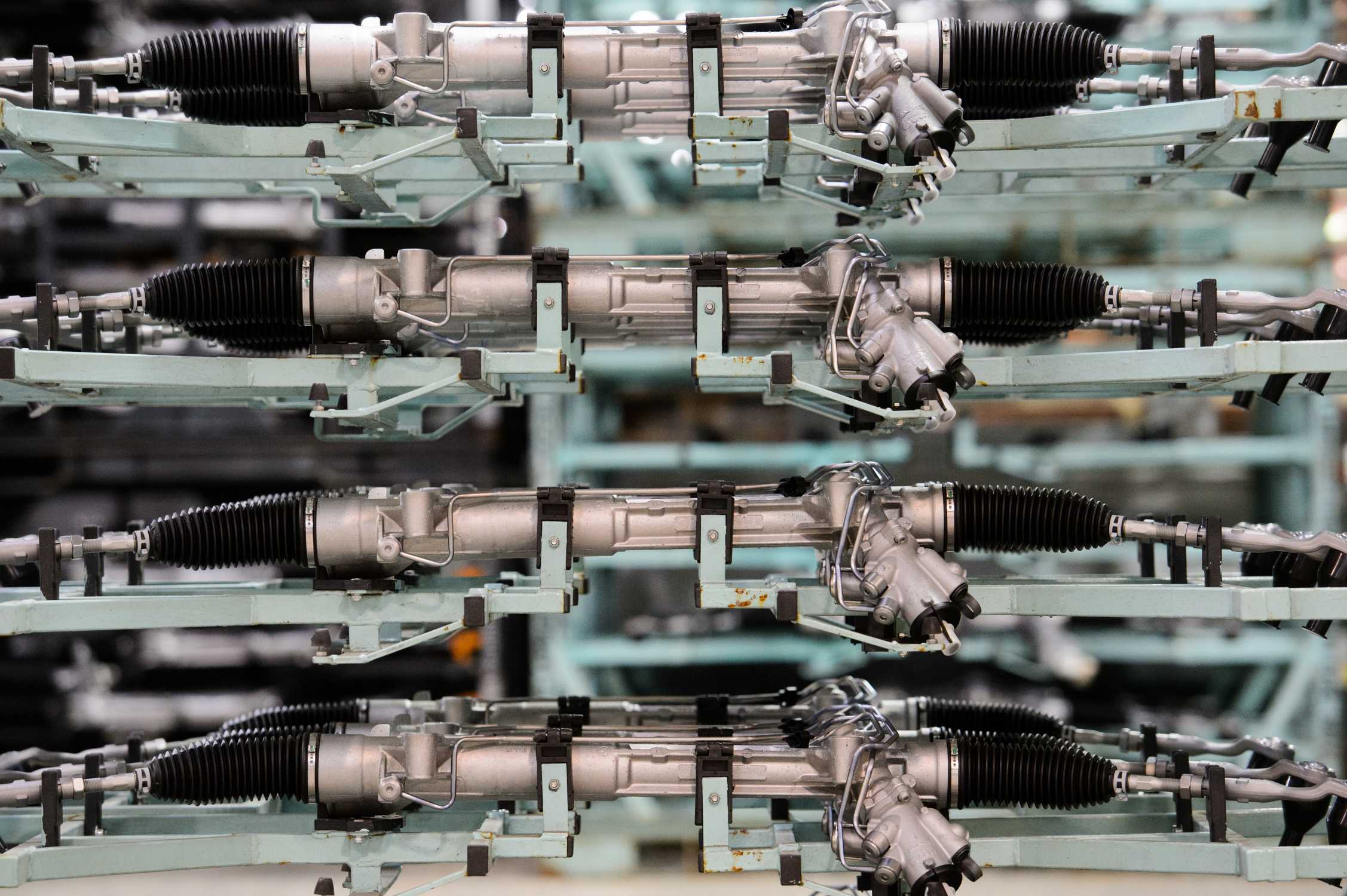 ZF Lenksysteme Hungária Kft (11/2013)