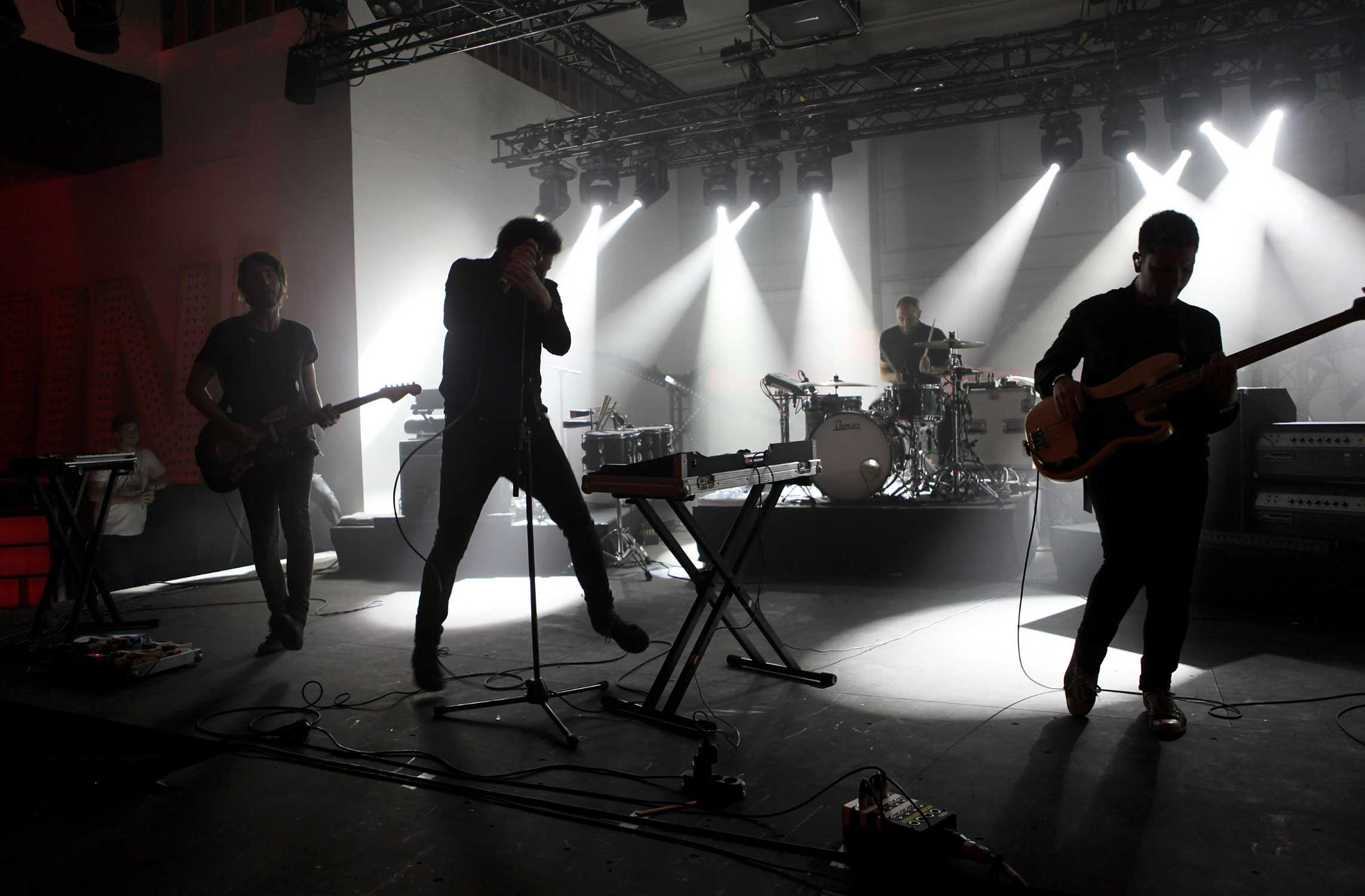 Der neue MINI. Launch Party in London. Fenech-Soler. (11/2013)