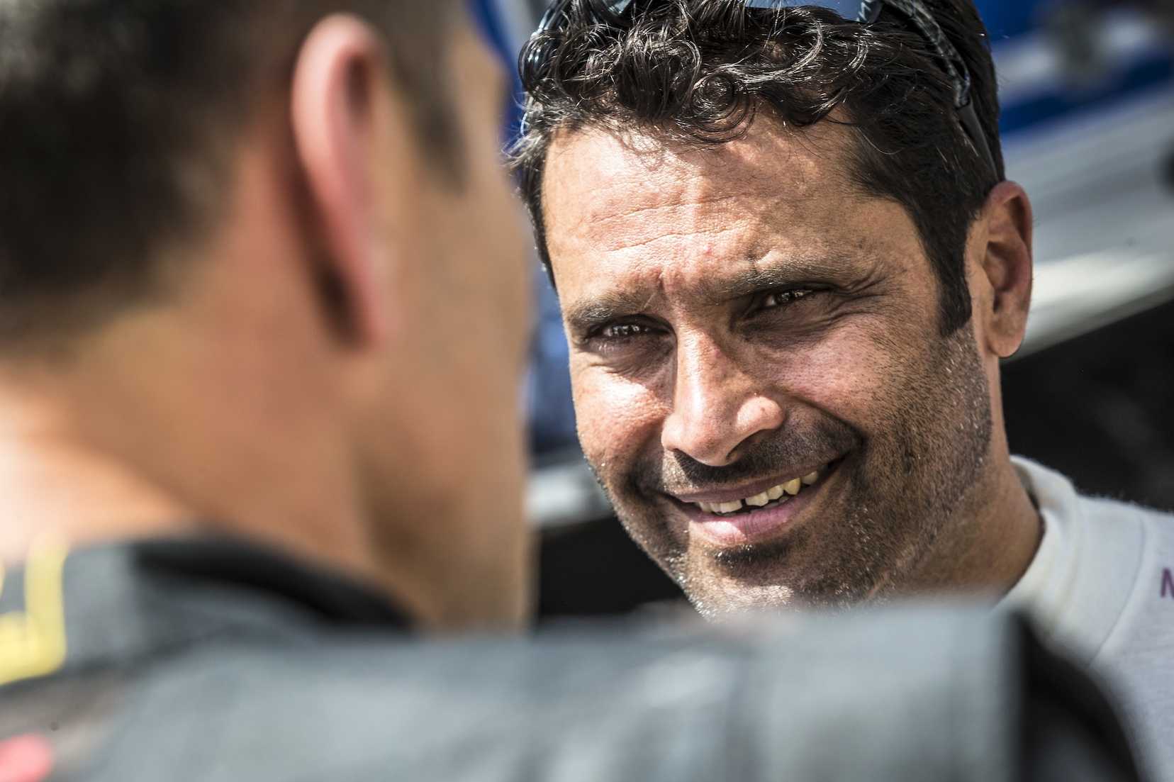 Al-Attiyah consigue la victoria para MINI en el Sealine Cross Country ...