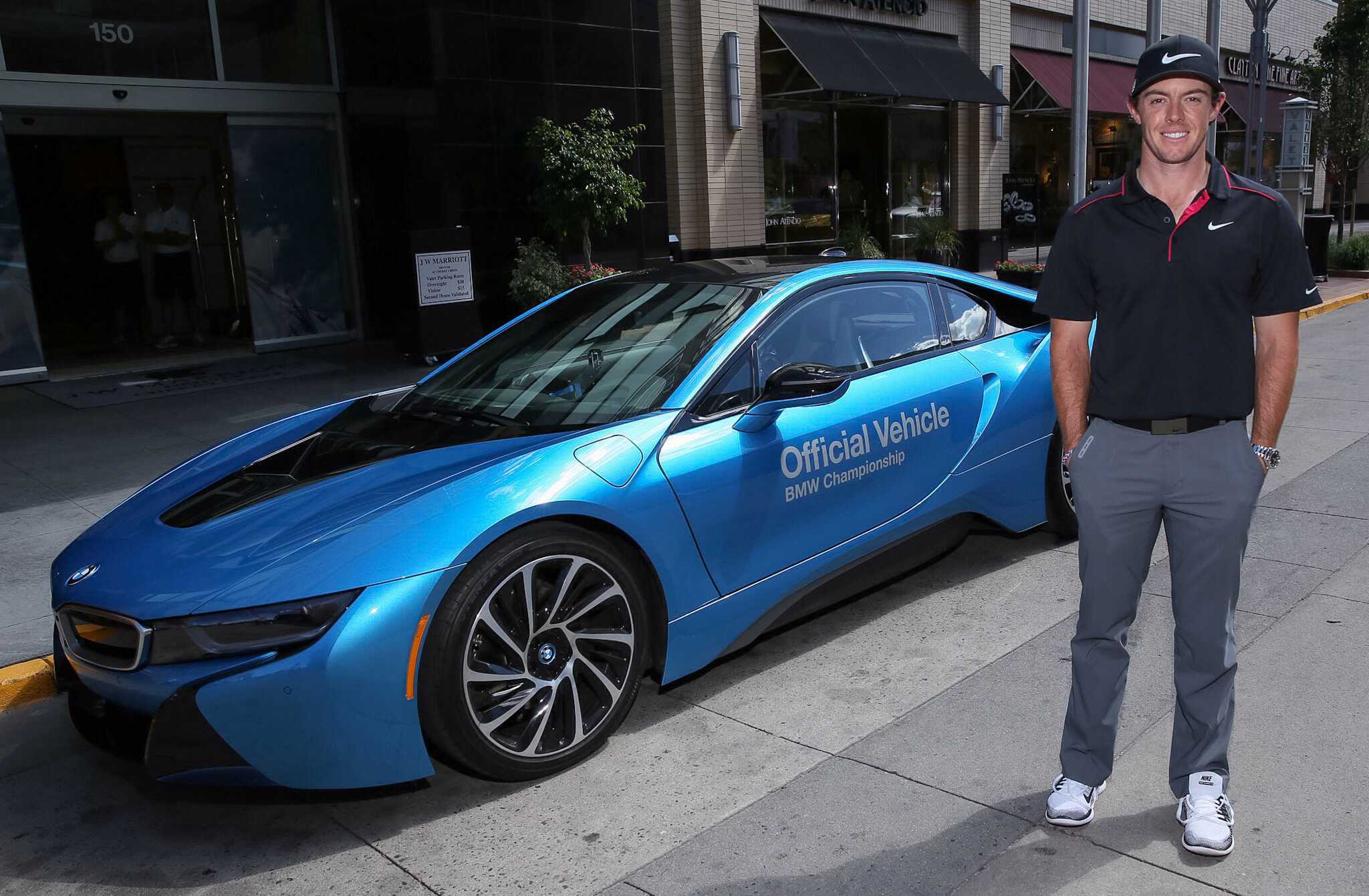 BMW Championship: Video interview with Rory McIlroy in the BMW i8.