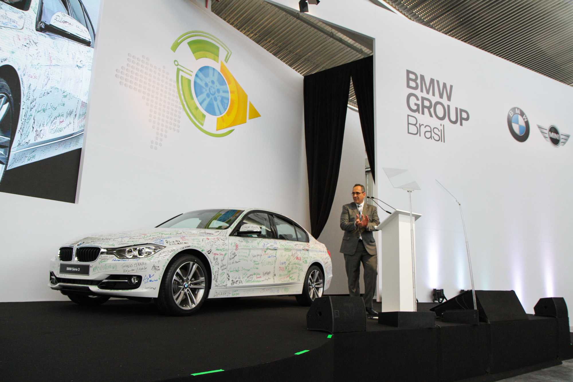 BMW Group assembles first car in Brazil. (10/2014)