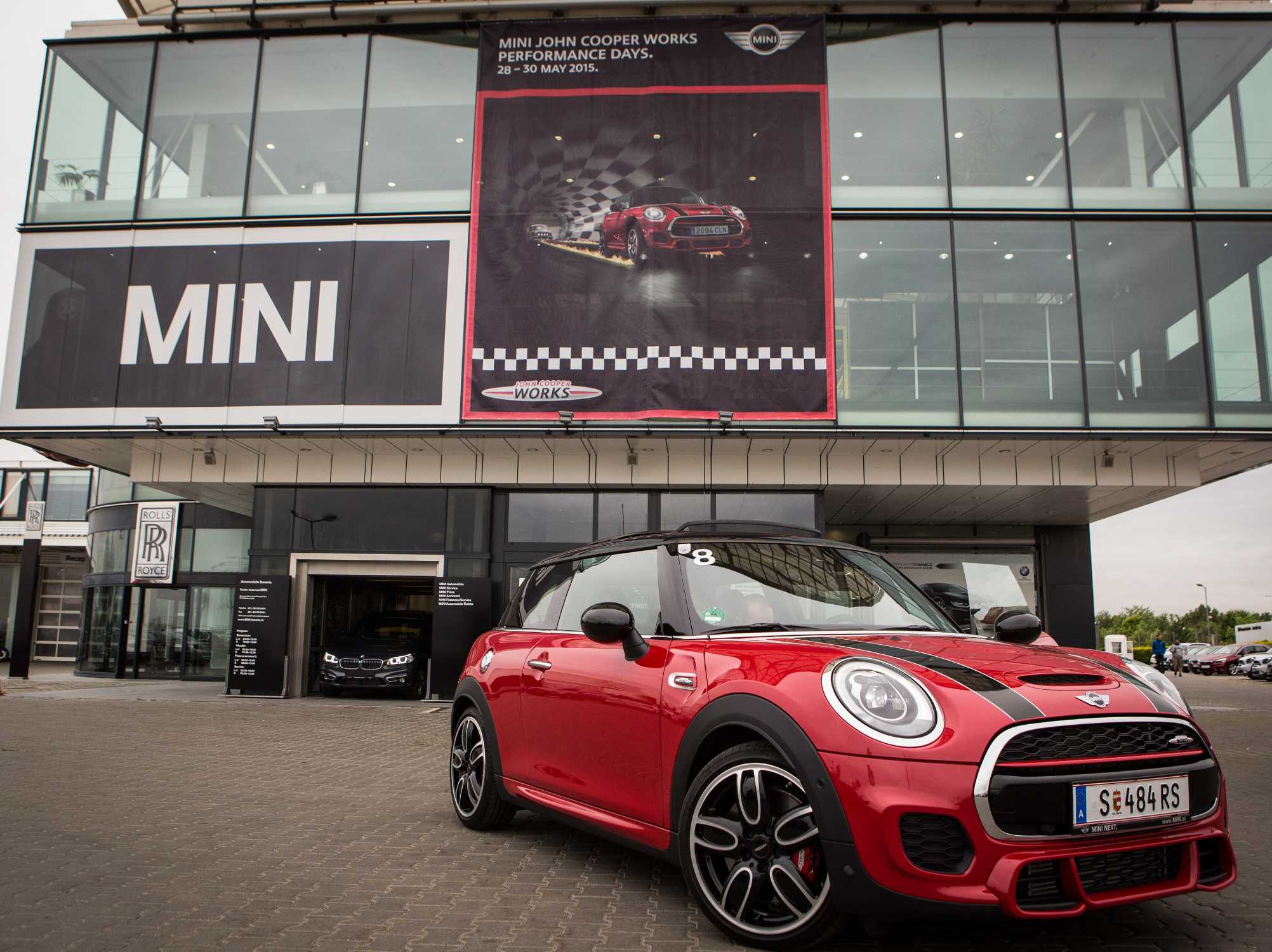 Noul MINI John Cooper Works lansat în România