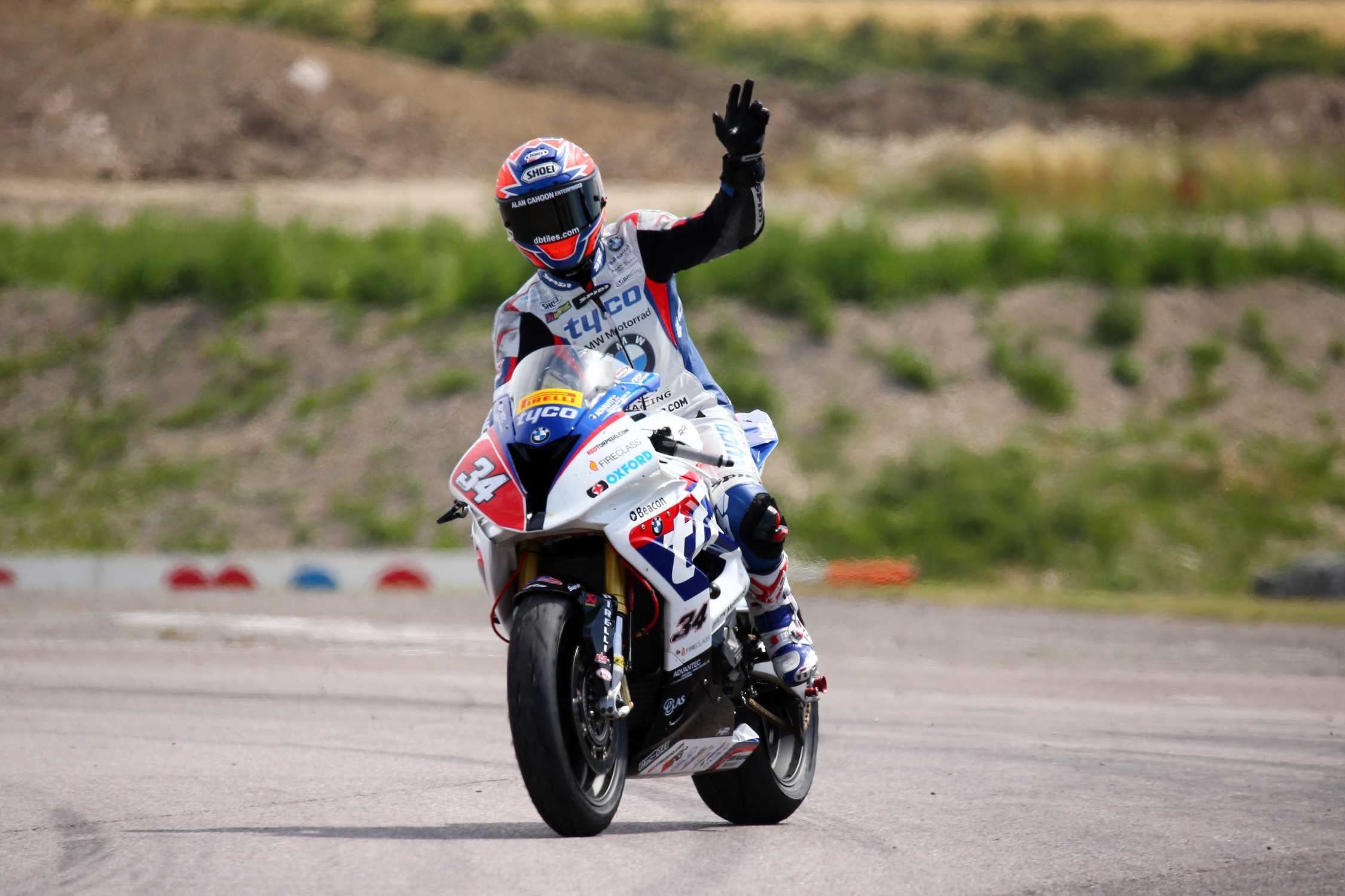 BSB British Superbike Championship, Thruxton (UK) 02nd August 2015 ...