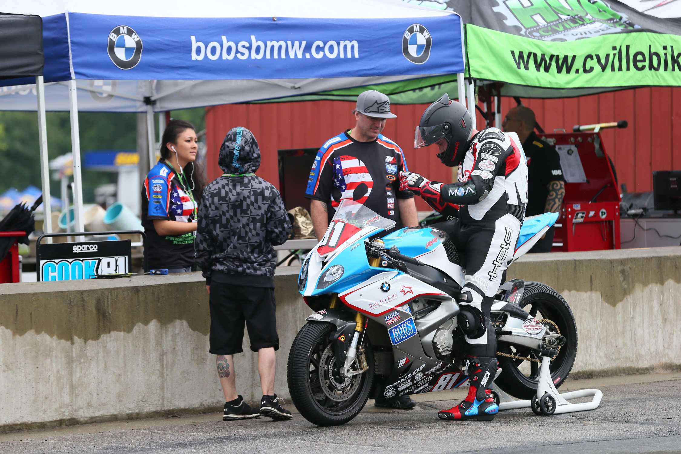 Virginia (USA) - MotoAmerica - 15th May 2016. Team BMW Dead President ...