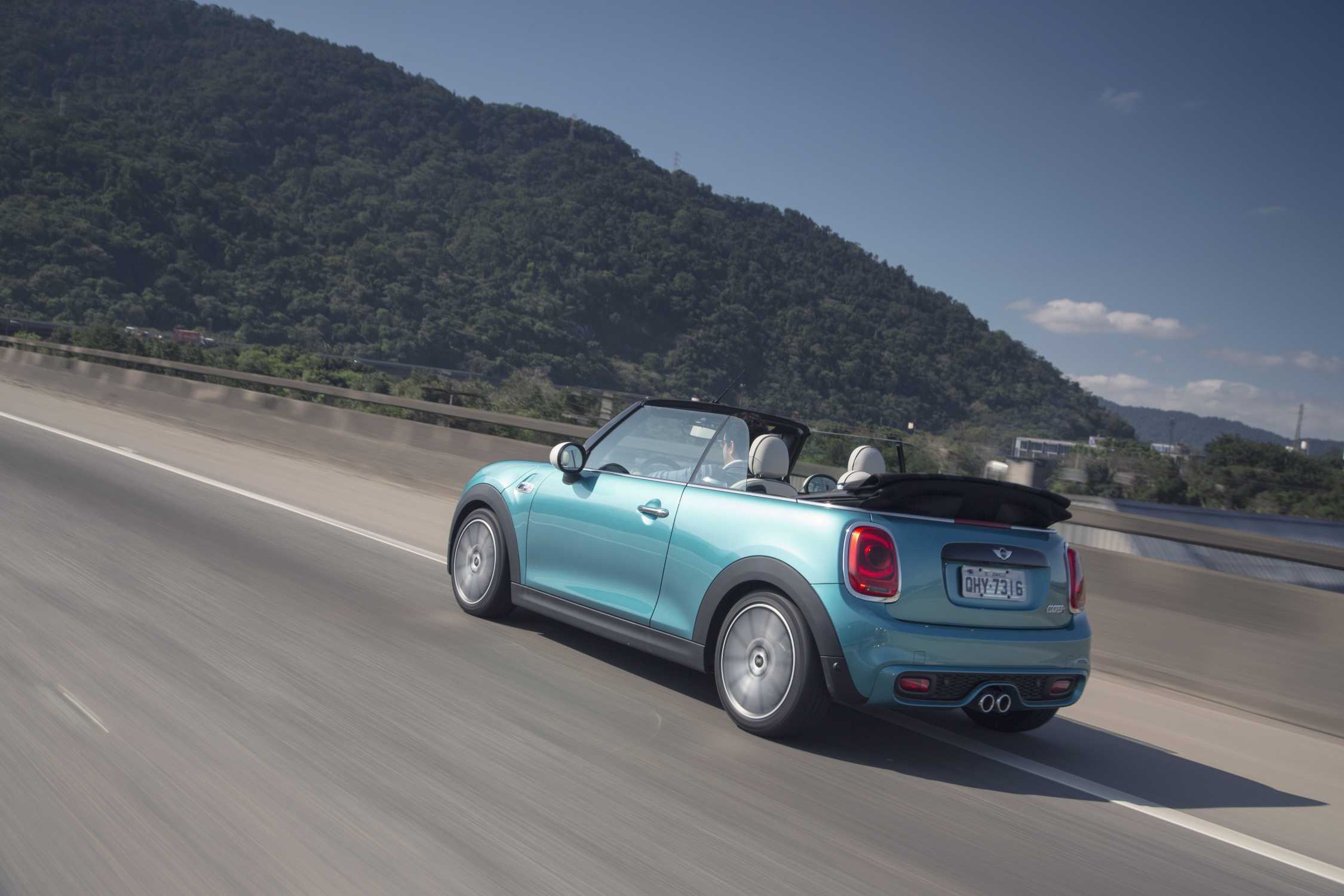 New MINI Cabrio. (08/2016)