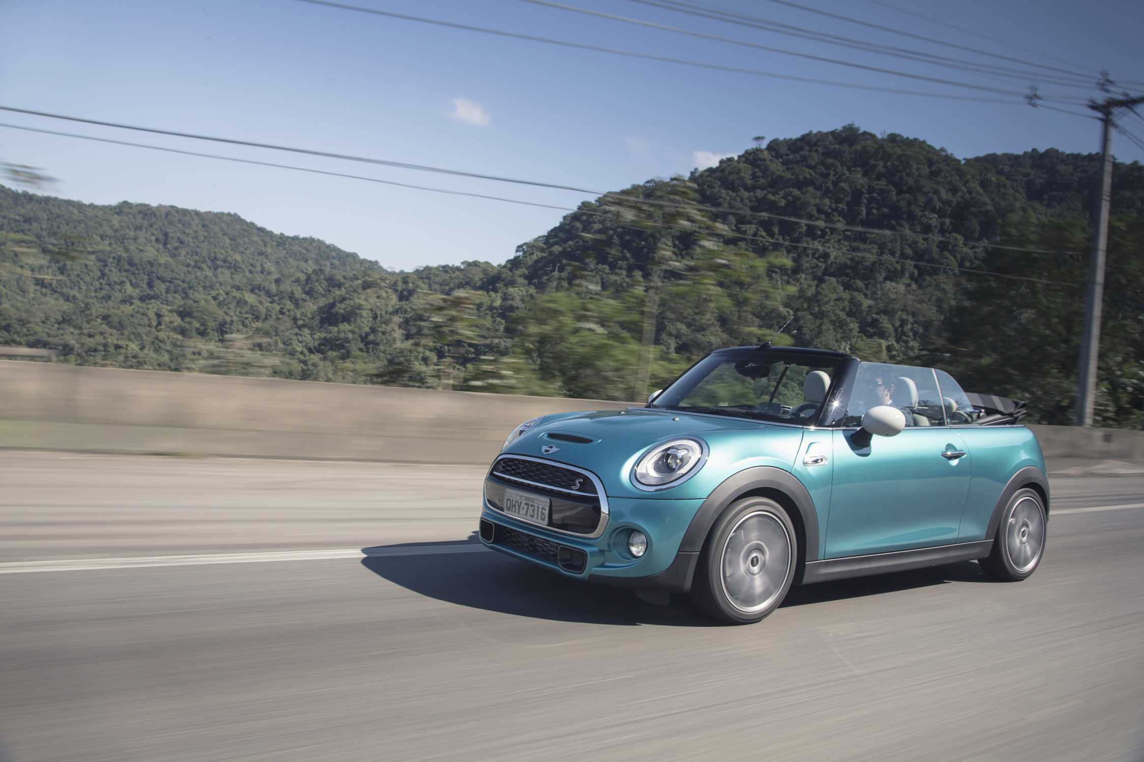 New MINI Cabrio. (08/2016)