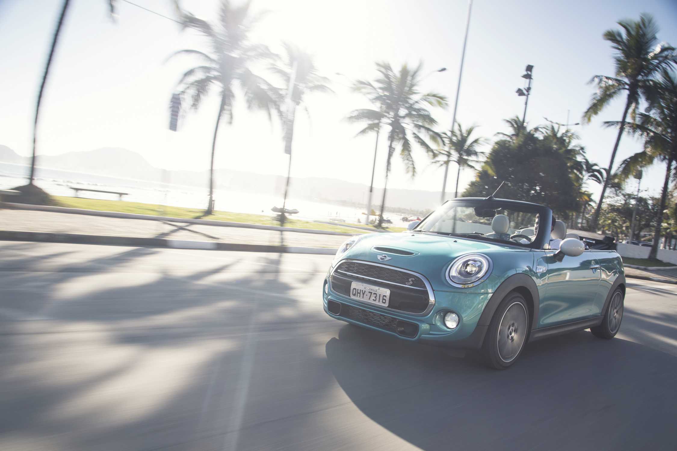 New MINI Cabrio. (08/2016)
