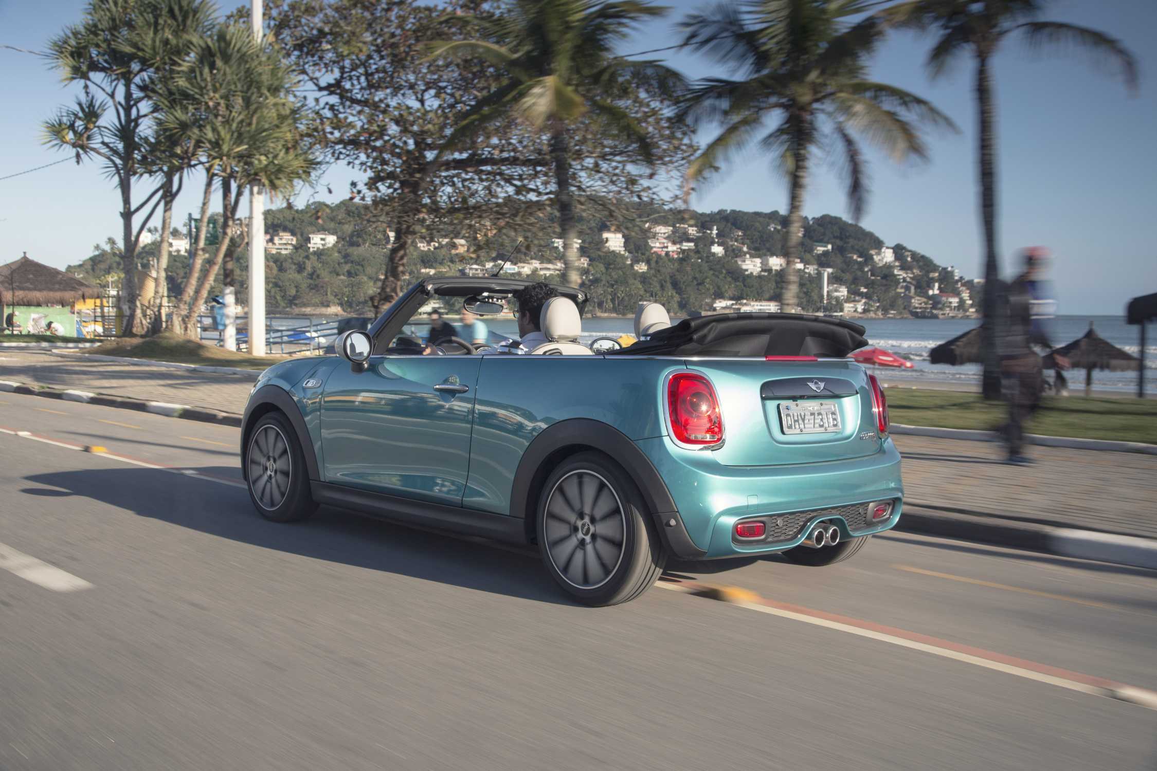 New MINI Cabrio. (08/2016)