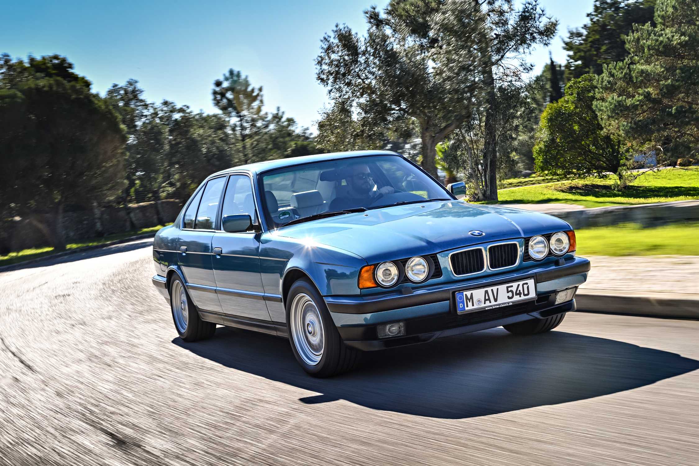 BMW 5 Series - E34. (11/2016)
