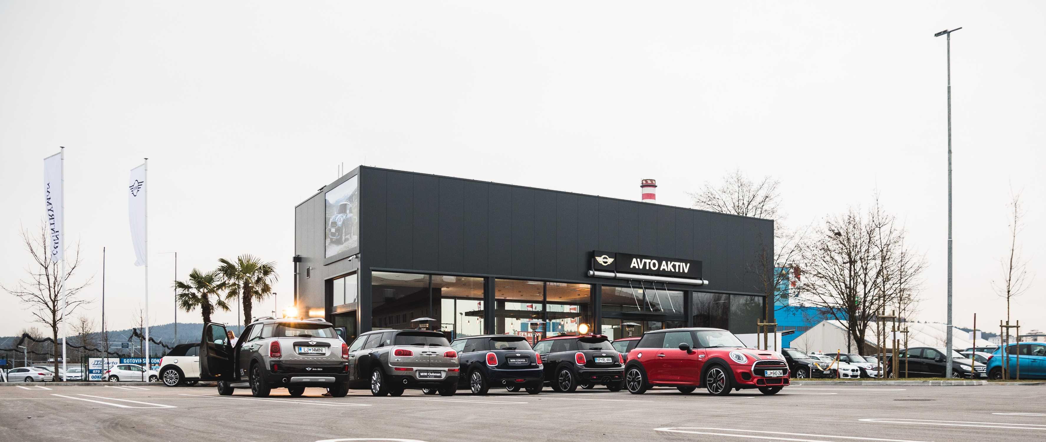 MINI Showroom Opening 03 2016 