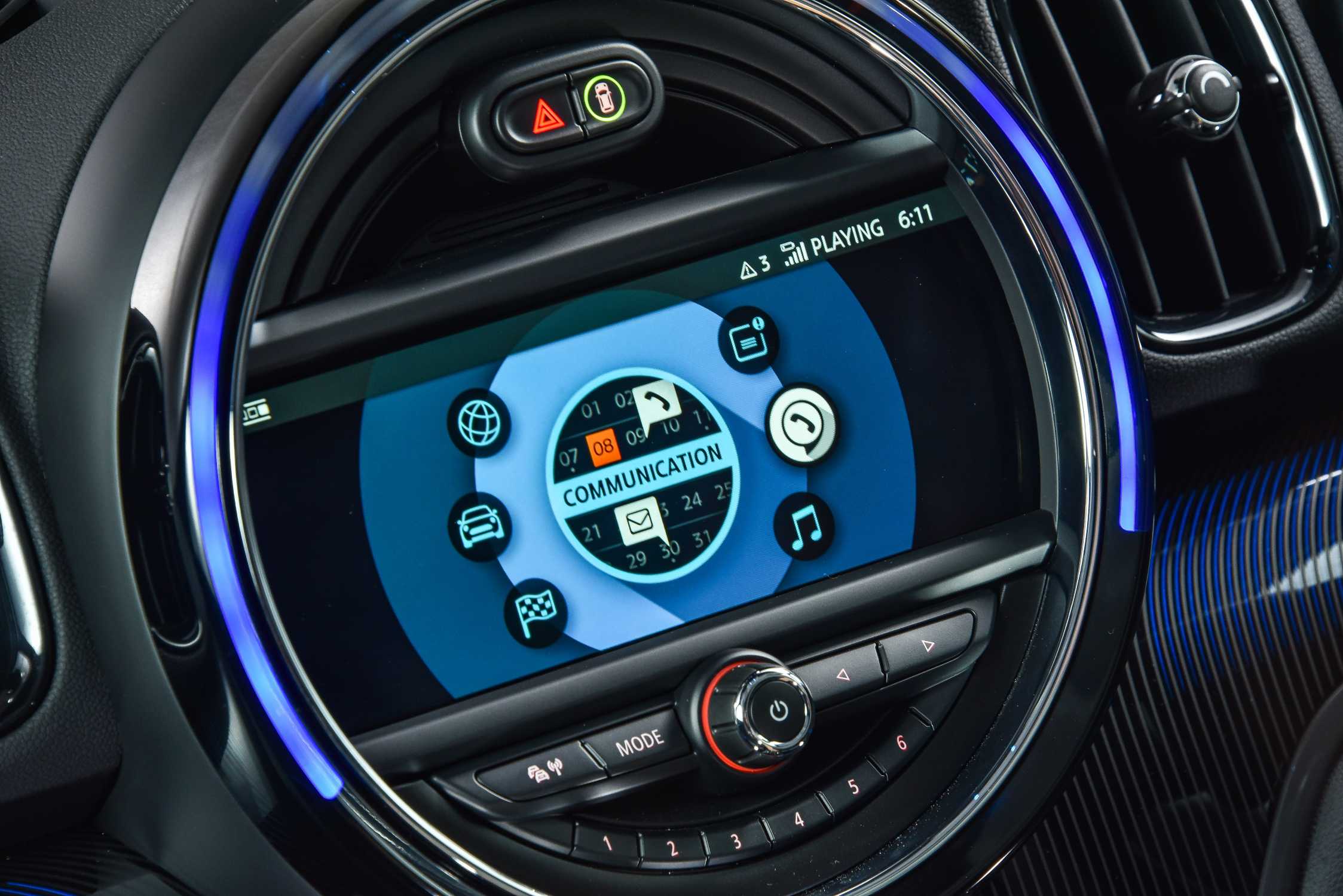 The new MINI Countryman now available. (03/2017)