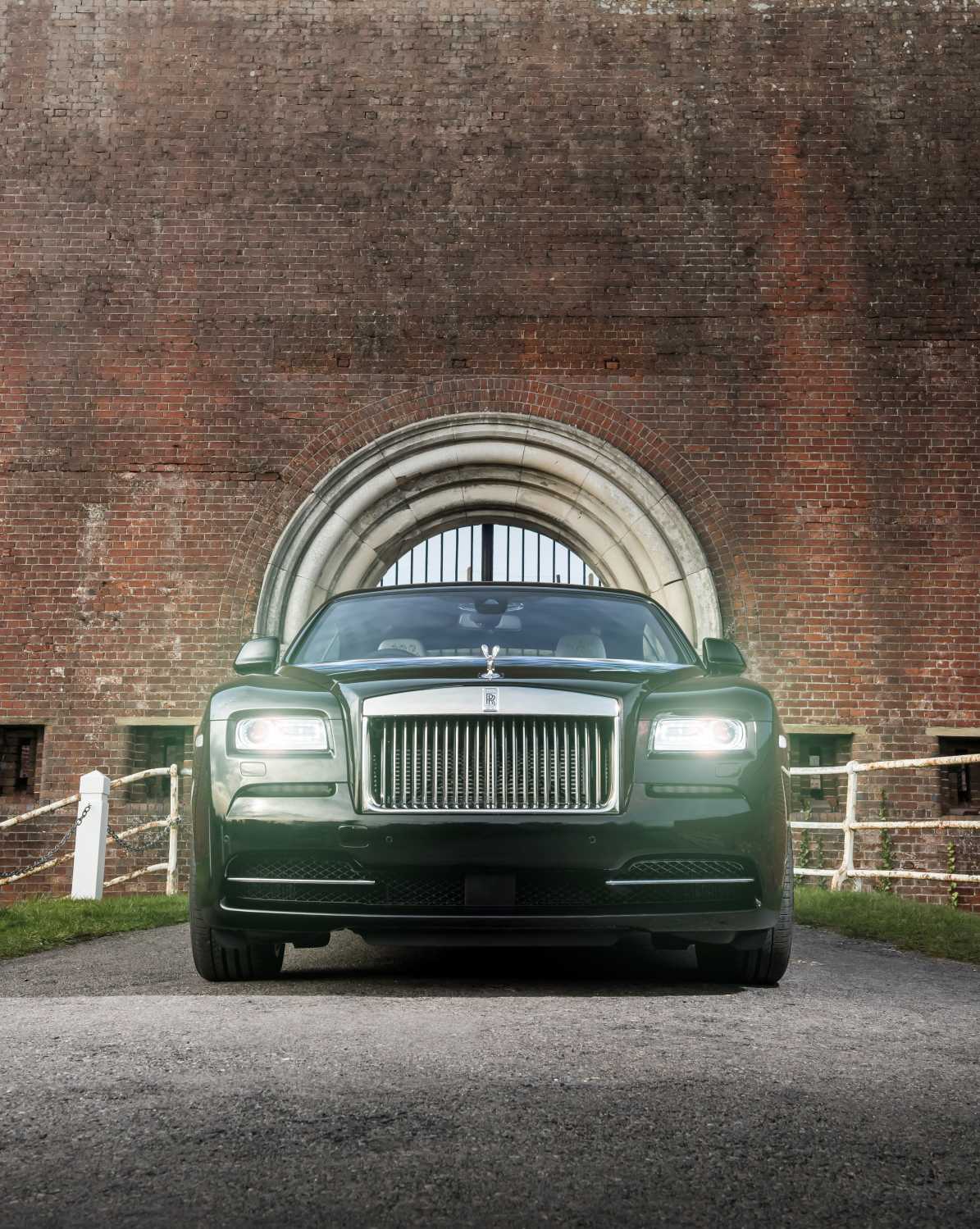 TOMMY CAR - FRONT - FORT PURBROOK