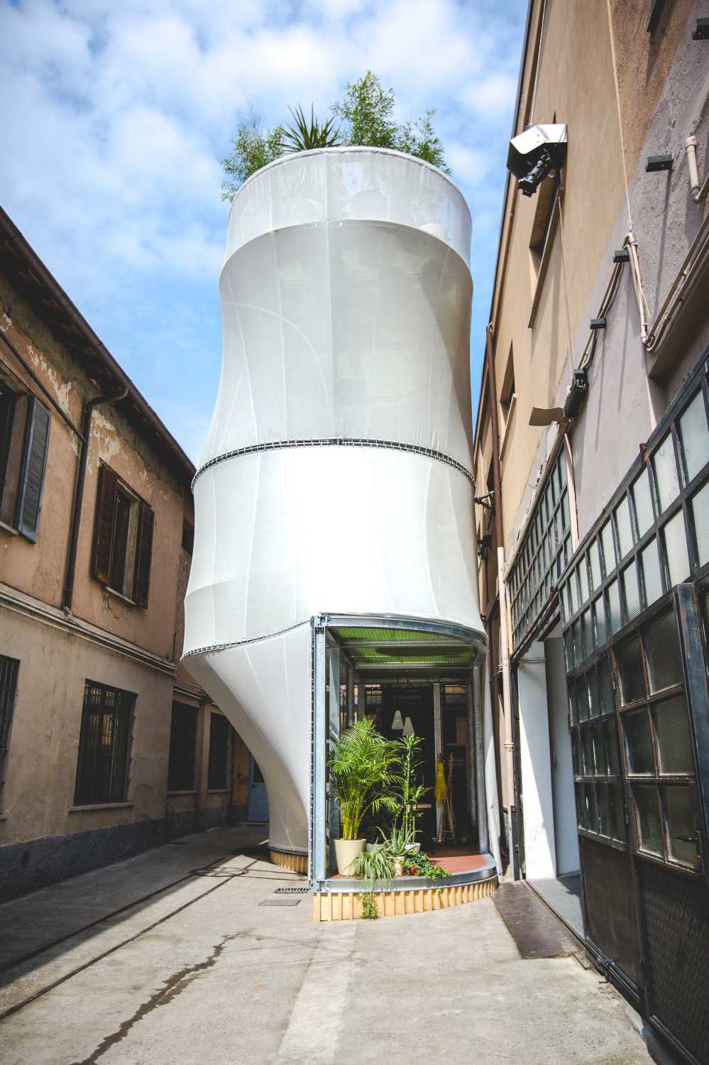 MINI LIVING - Breathe. Salone del Mobile 2017 (04/17)