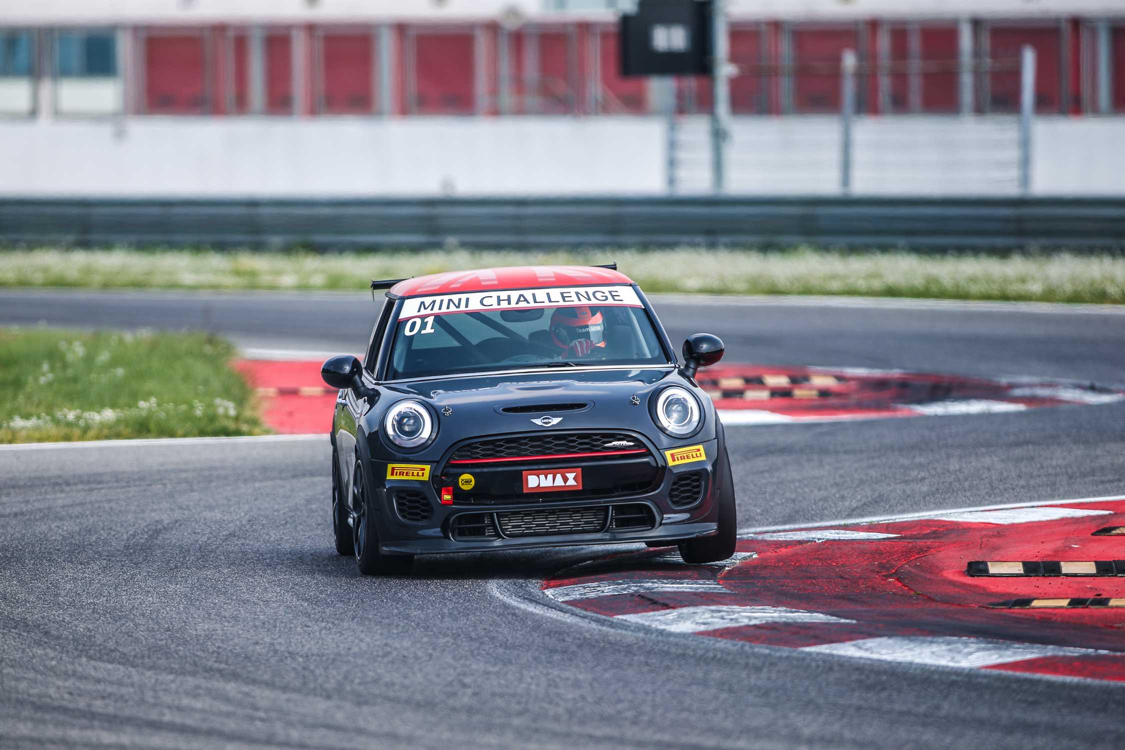 MINI Challenge 2017. MINI John Cooper Works Challenge Pro. Foto ...