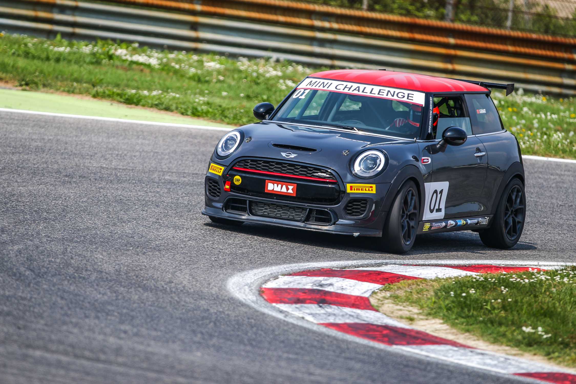MINI Challenge 2017. MINI John Cooper Works Challenge Pro. Foto ...