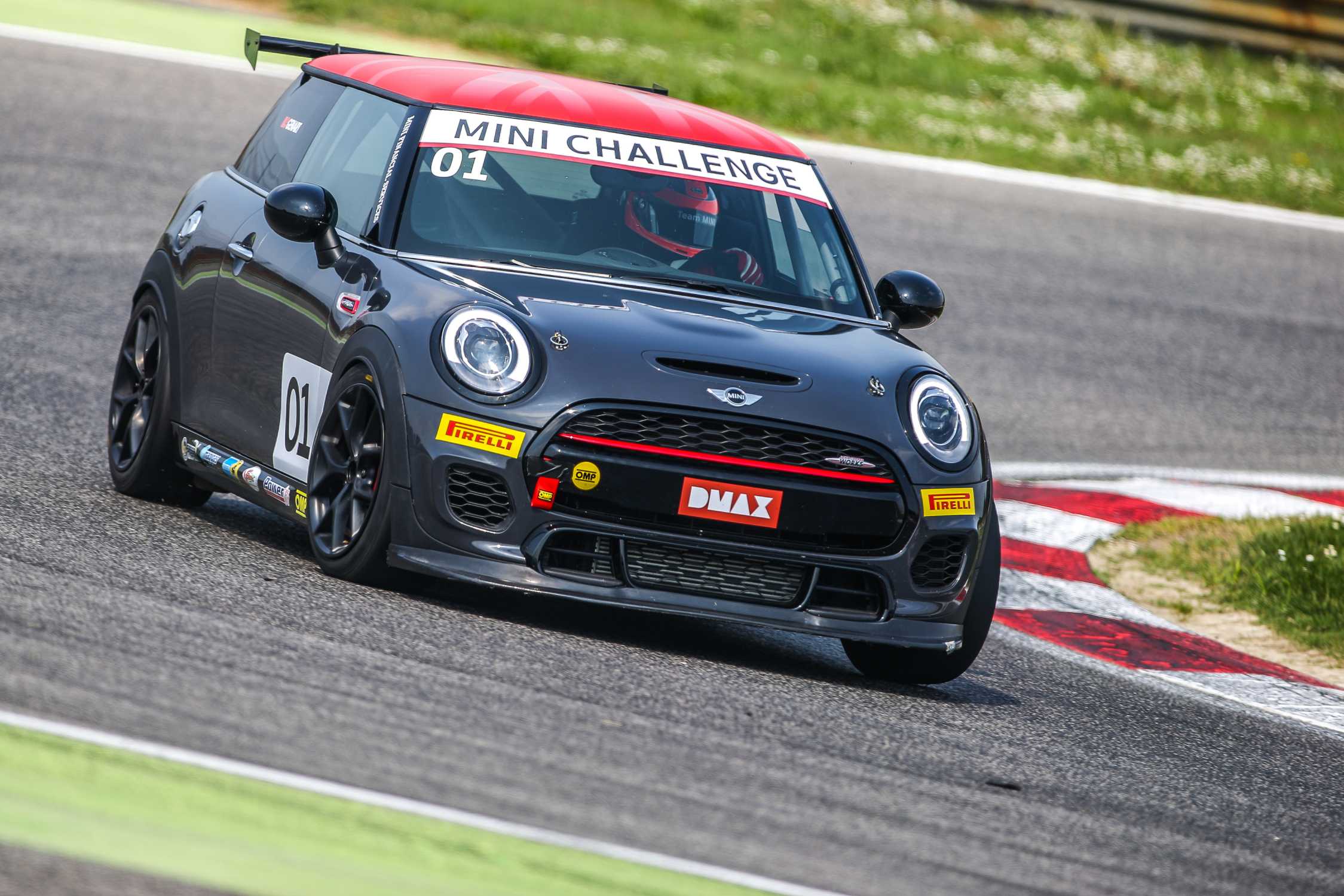 MINI Challenge 2017. MINI John Cooper Works Challenge Pro. Foto ...