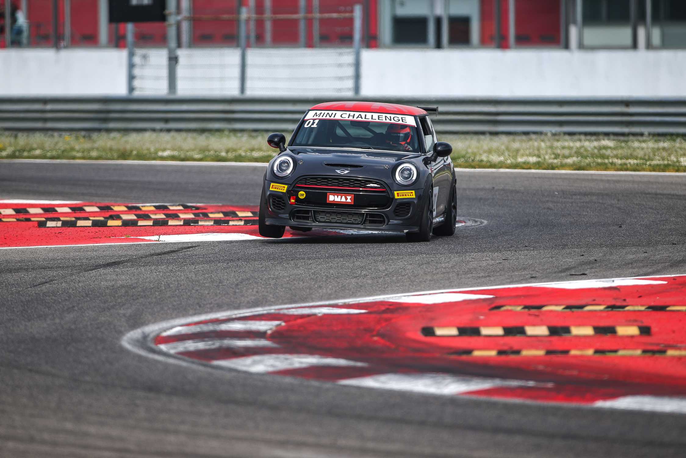 MINI Challenge 2017. MINI John Cooper Works Challenge Pro. Foto ...