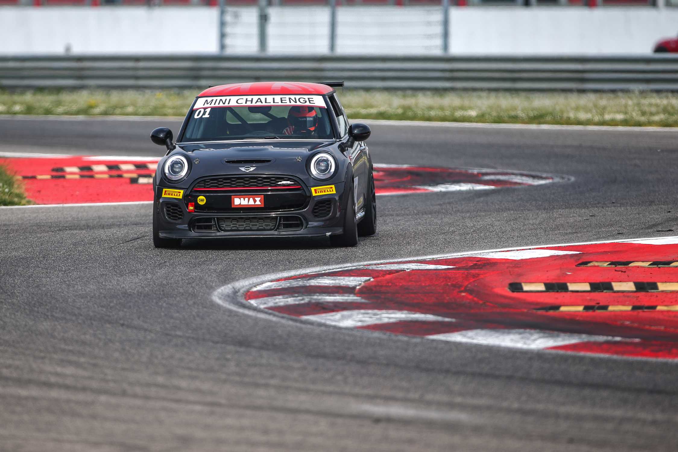 MINI Challenge 2017. MINI John Cooper Works Challenge Pro. Foto ...