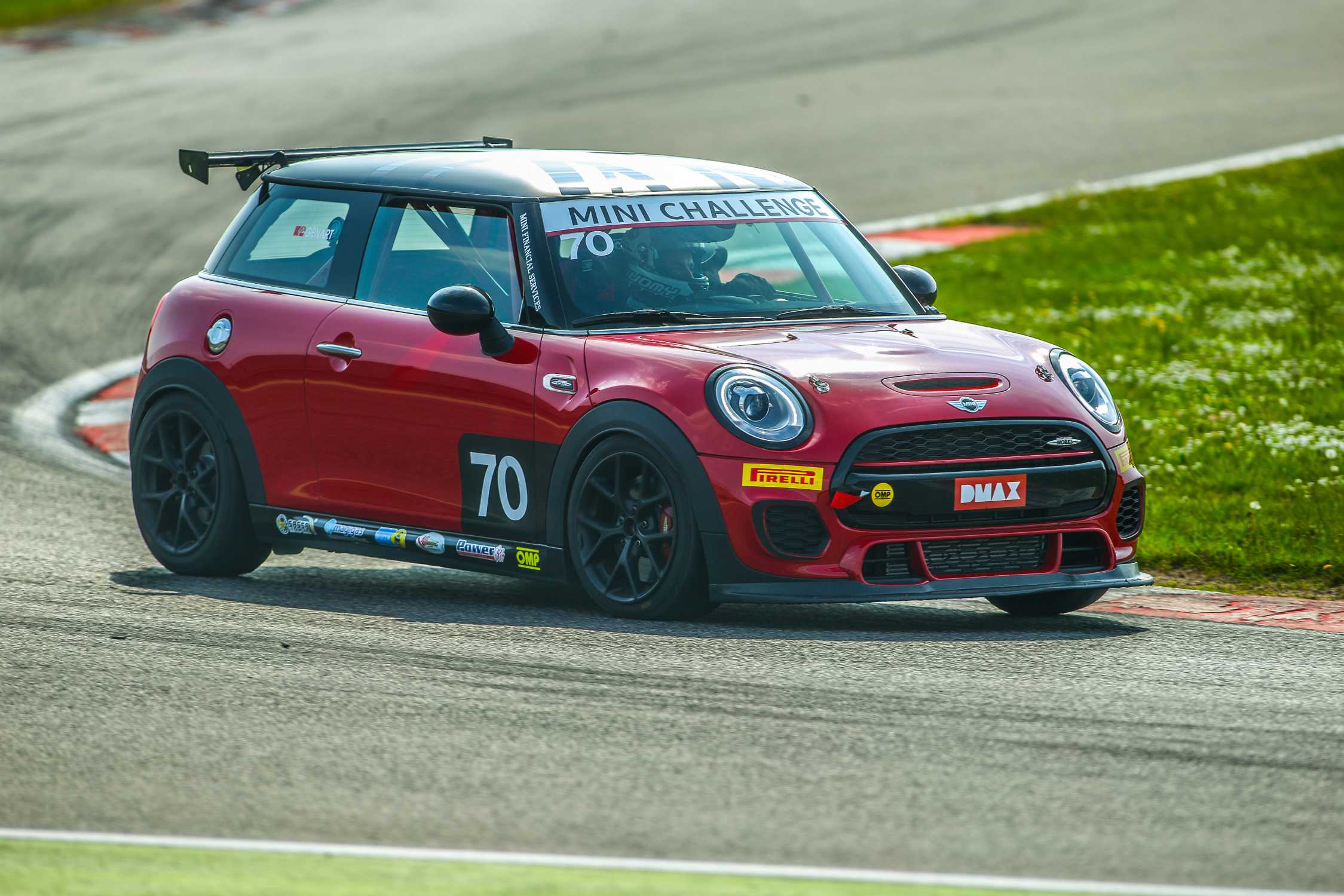 MINI Challenge 2017. MINI John Cooper Works Challenge Lite. Foto ...