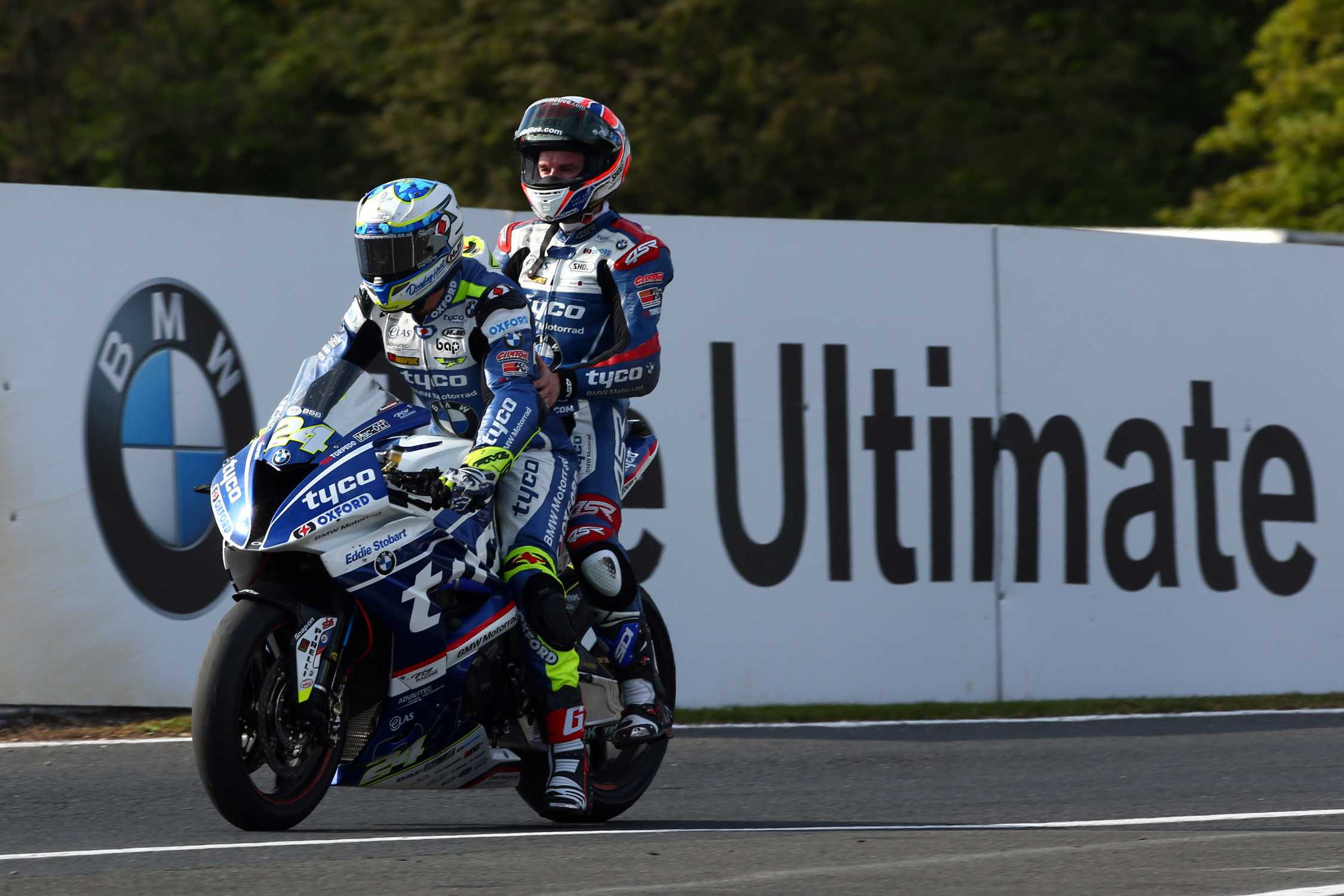Oulton Park (GB) British Superbike Championship 30th April 2017. Team ...