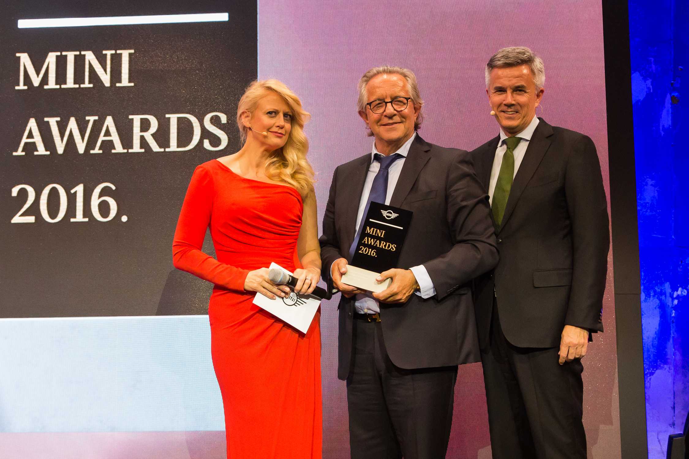 Preisträger Kategorie "MINI Service Inclusive" - Autohaus Vogl. Mit ...