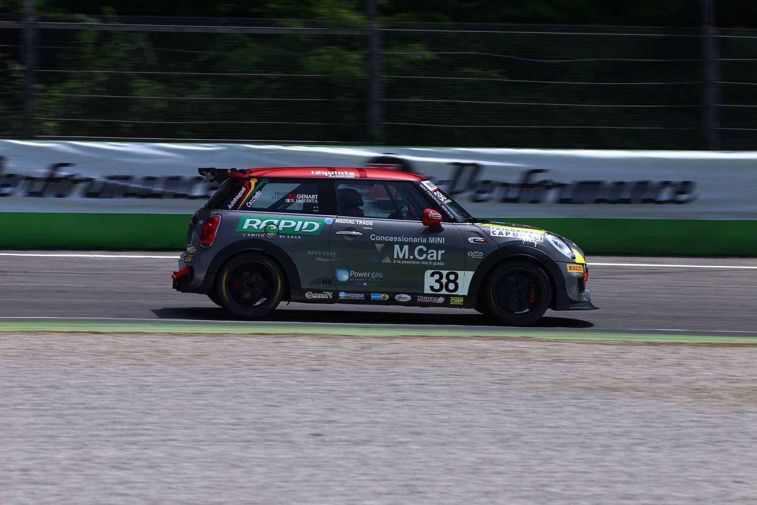 16/06/2017 MINI Challenge 2017 - MONZA - Prove Libere - N. 38 Simone ...