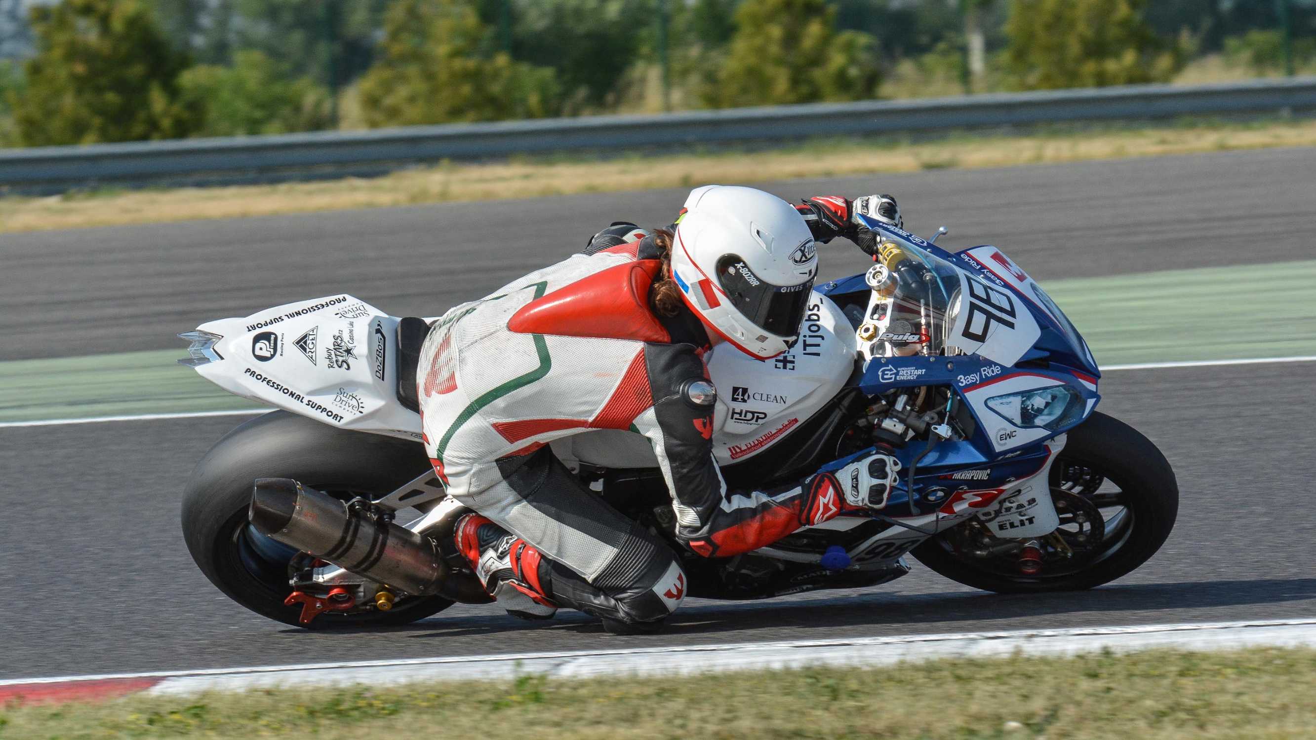 Slovakiaring (SK) - Alpe Adria - 26th June 2017. Team BMW Eko IV Racing ...