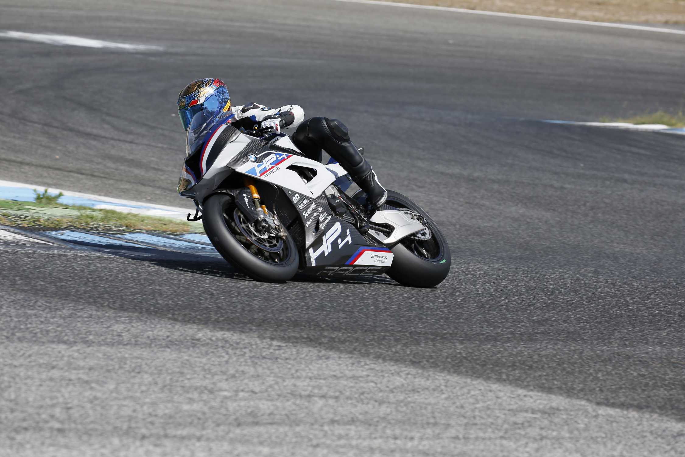 BMW HP4 RACE (06/2017)