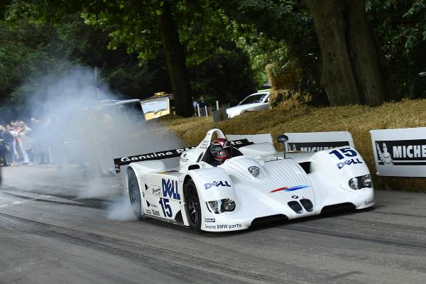 VOLL AUF SPEED. DAS GOODWOOD FESTIVAL DER SUPERLATIVE.