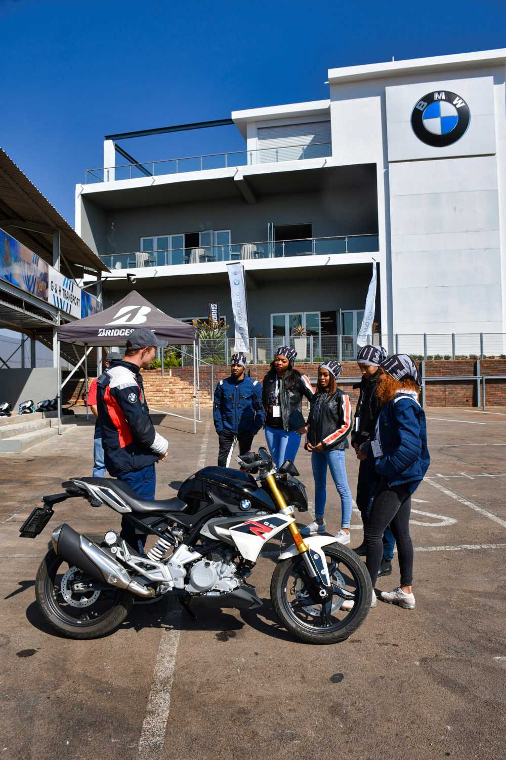 On Location Pictures: BMW Motorrad Novice Rider Academy event. (08/2018)