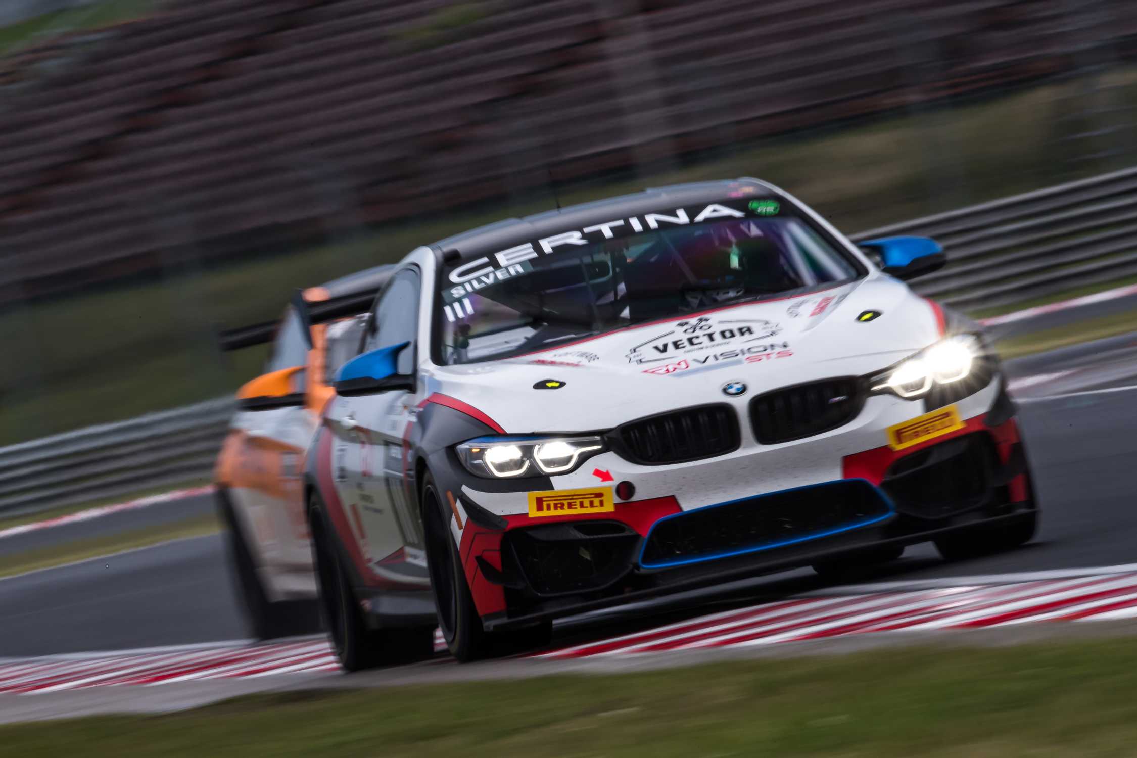 Romanian Razvan Umbrărescu, two podium places with BMW M4 GT4 at ...