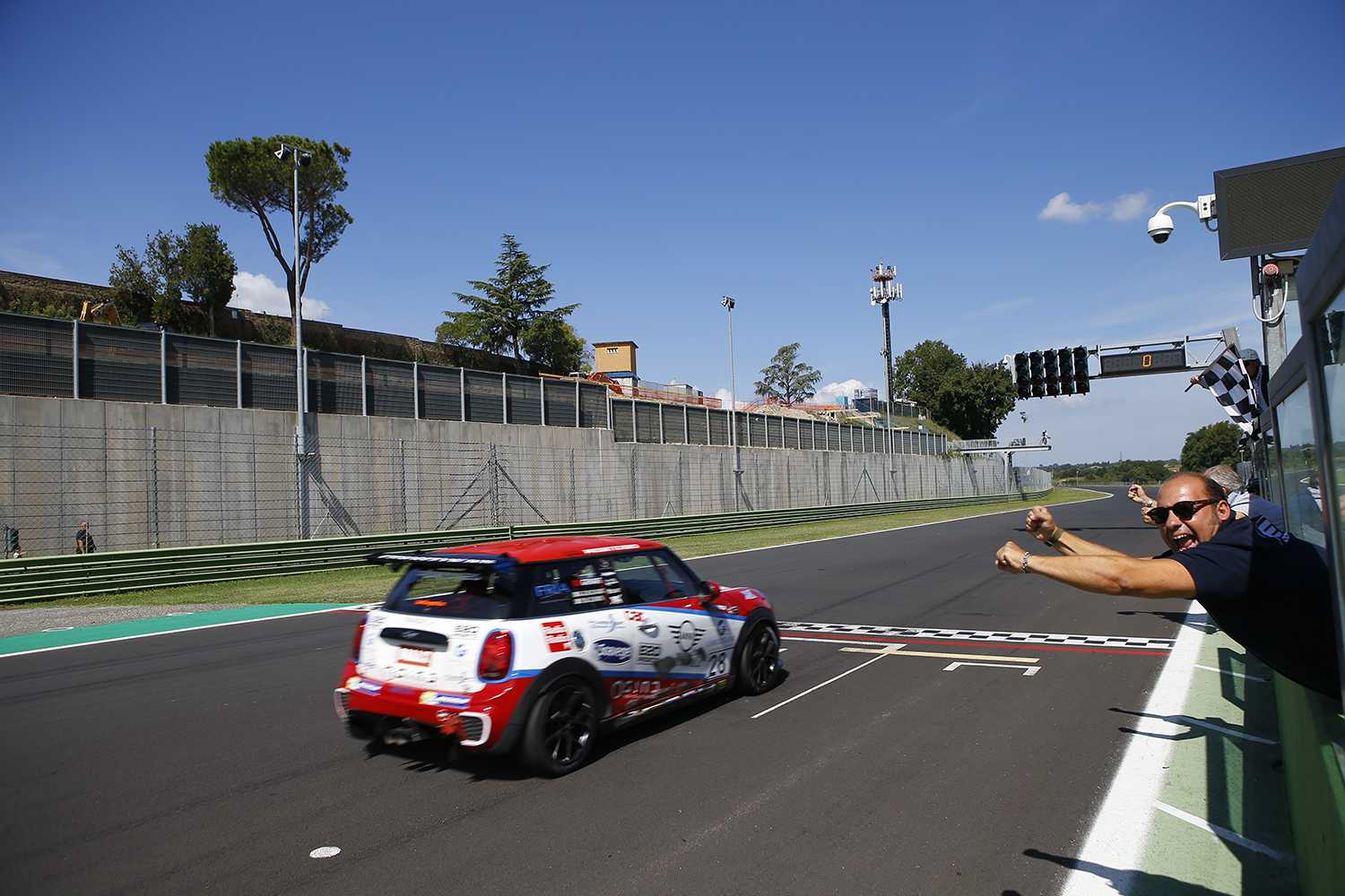 MINI Challenge - Vallelunga - Race 2