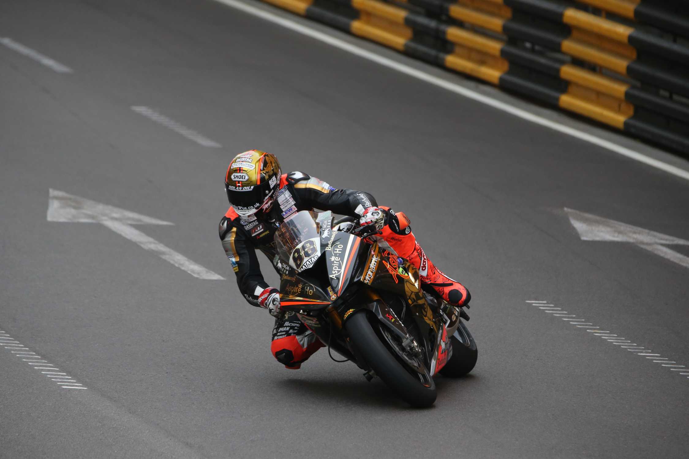 Macau (CHN), 17th November 2018. 52nd Macau Motorcycle Grand Prix. #88 ...