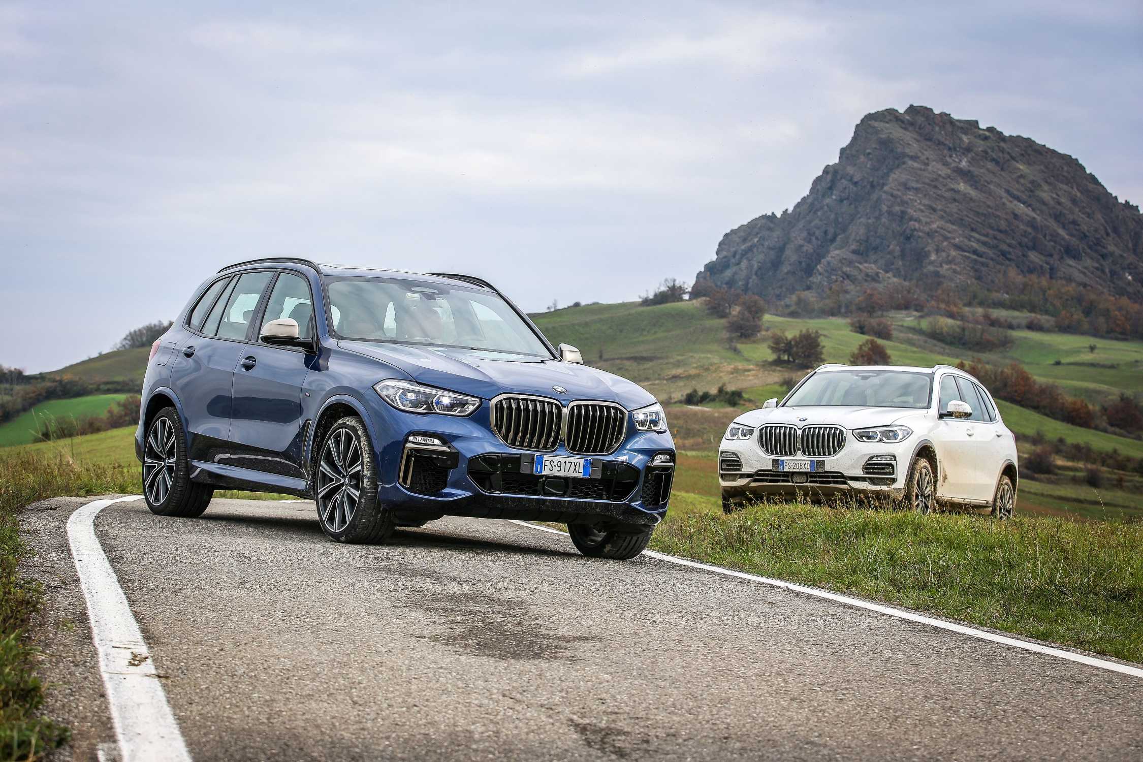New BMW X5 test drive Rivalta statics