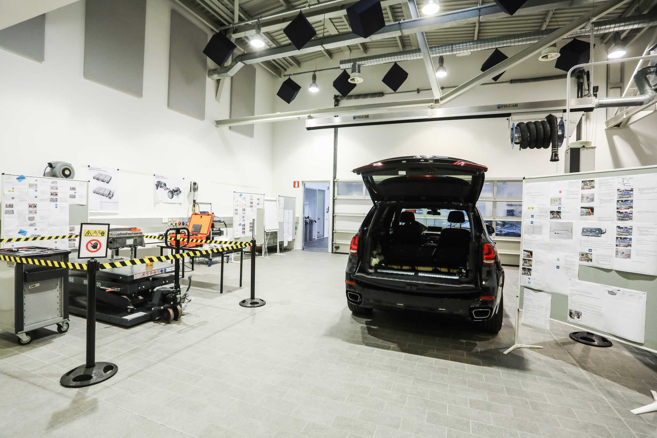 BMW Group Technology Innovation Experience 2018_BMW Training Centre San ...