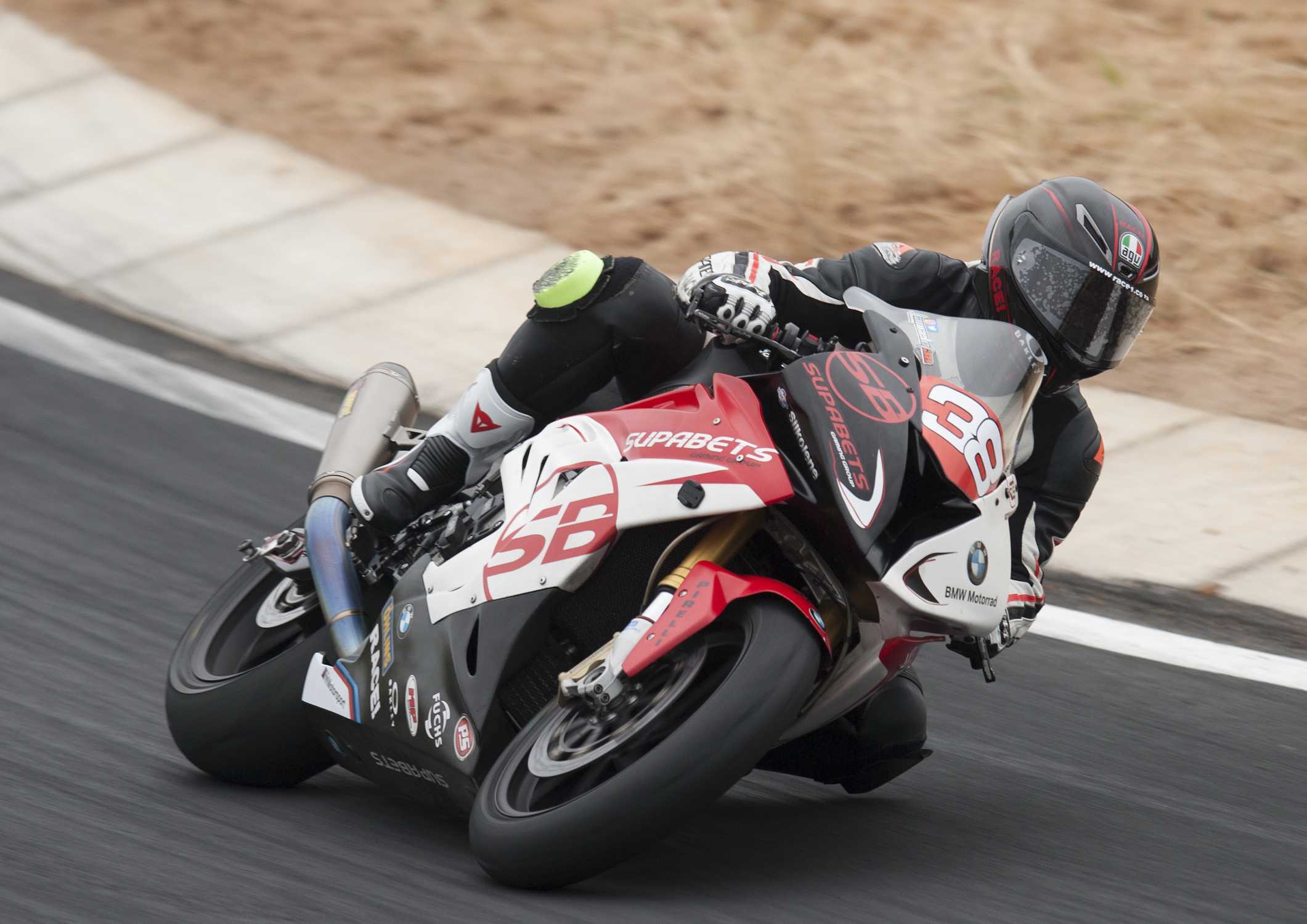 Dezzi Raceway (RSA) South African SuperGP Champions Trophy 03rd March ...