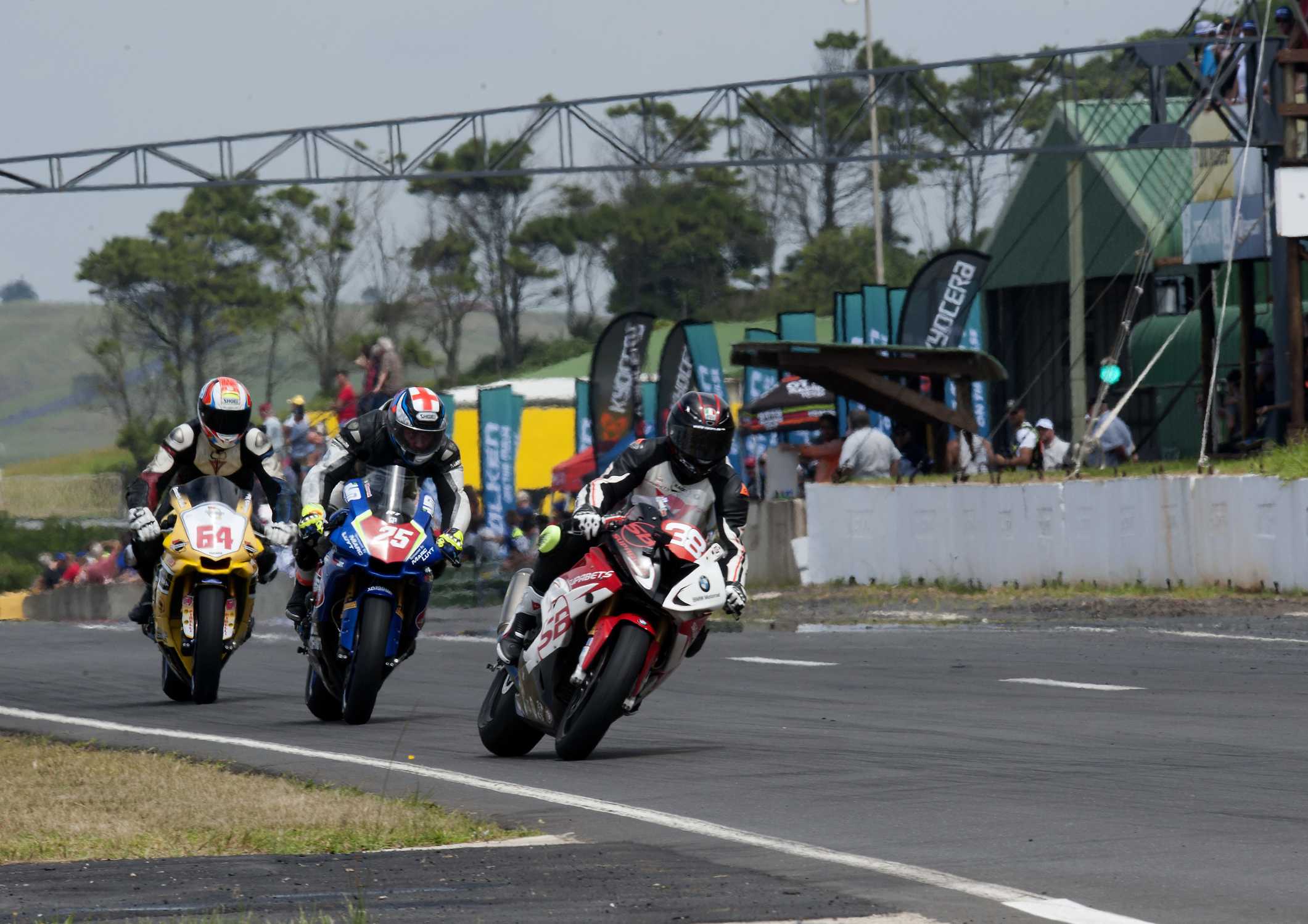 Dezzi Raceway (RSA) South African SuperGP Champions Trophy 03rd March ...