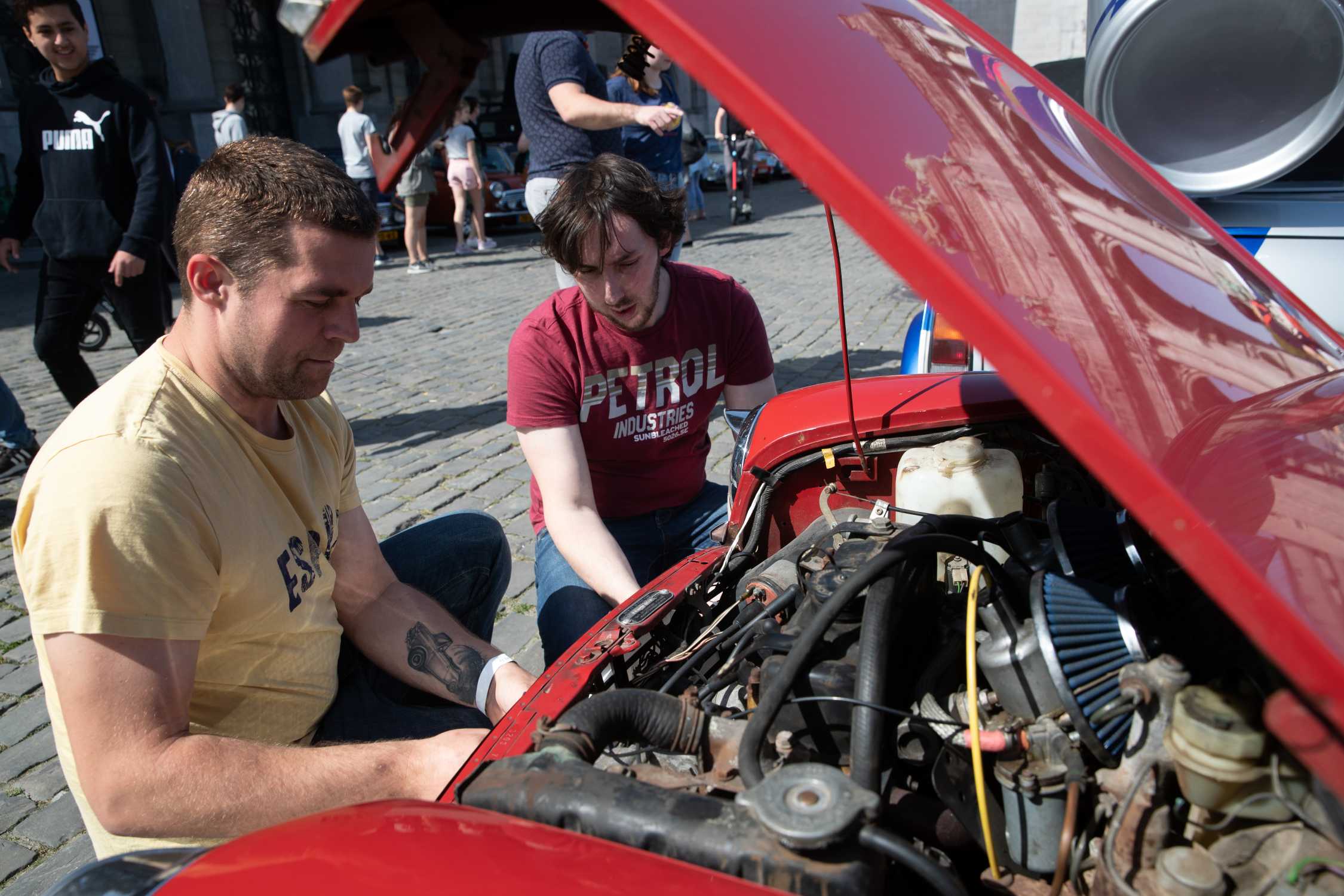 Mini Parade - Mini and MINI line-up at Autoworld Brussels (04/2019)