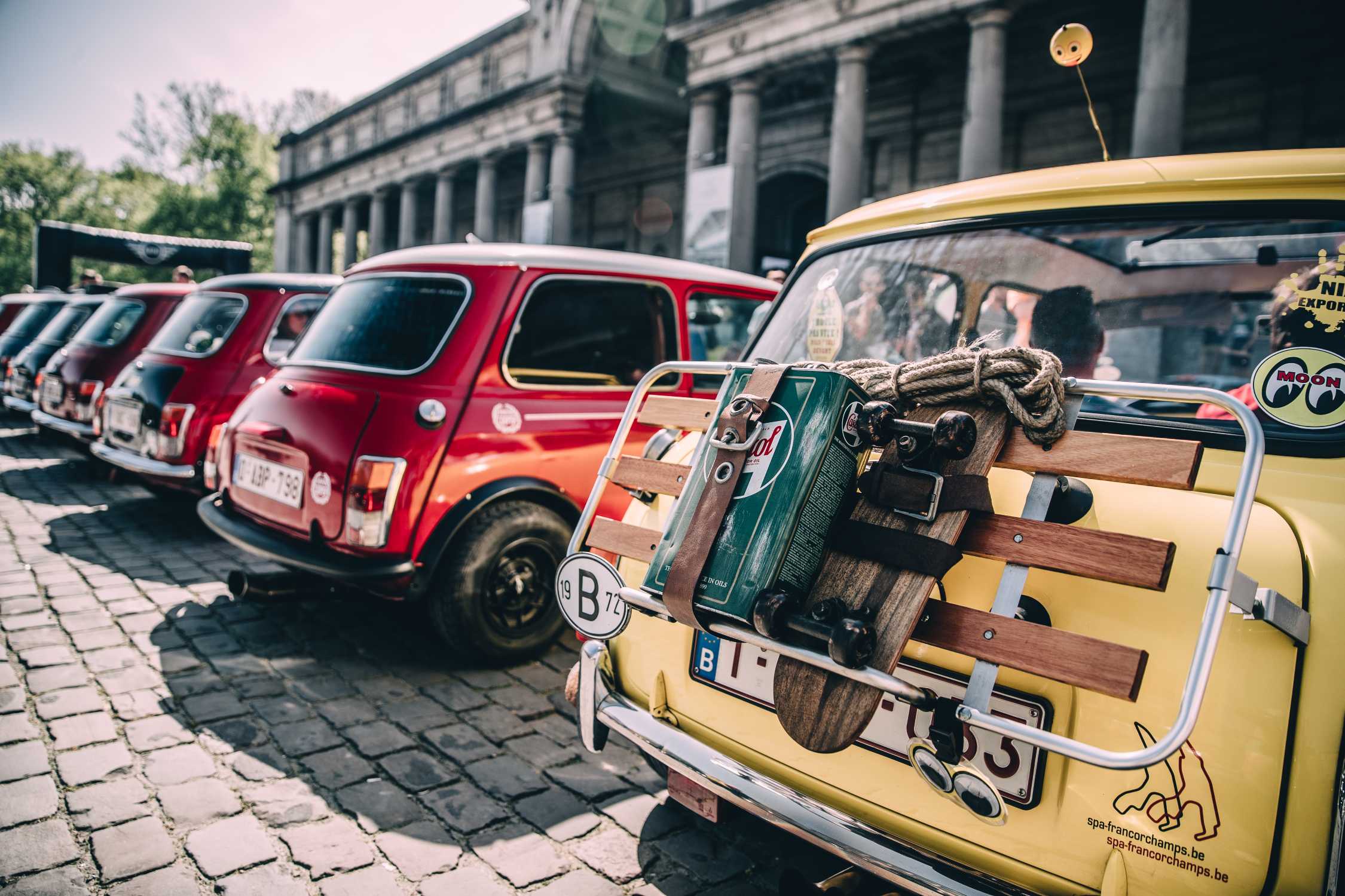 Mini Parade - Mini and MINI line-up at Autoworld Brussels (04/2019)