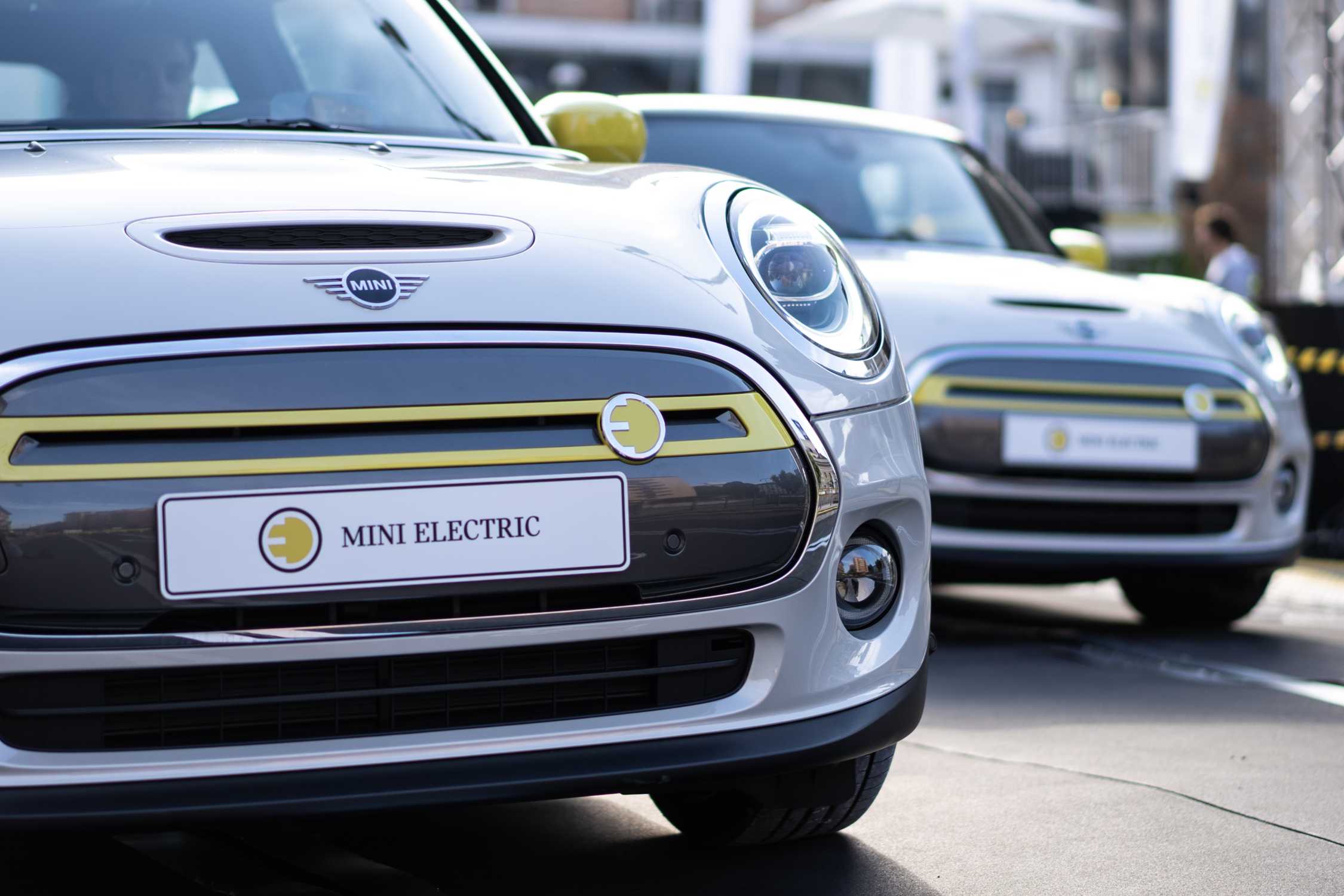 MINI Electric Ambient (09/2019)