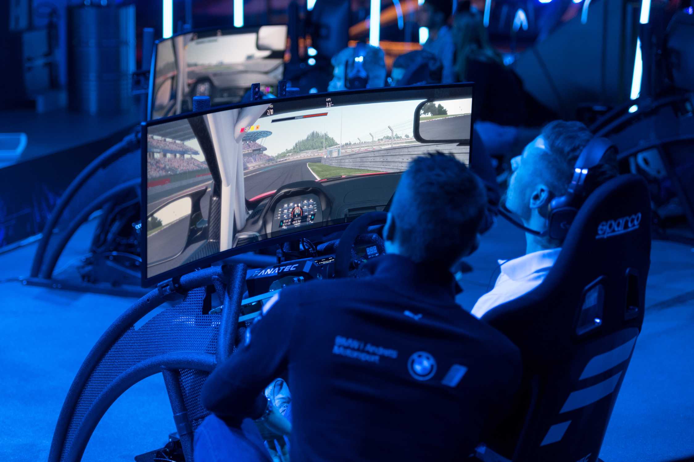 Munich (GER), 5th December 2019. BMW SIM LIVE, Sim-Racing, Simulator ...